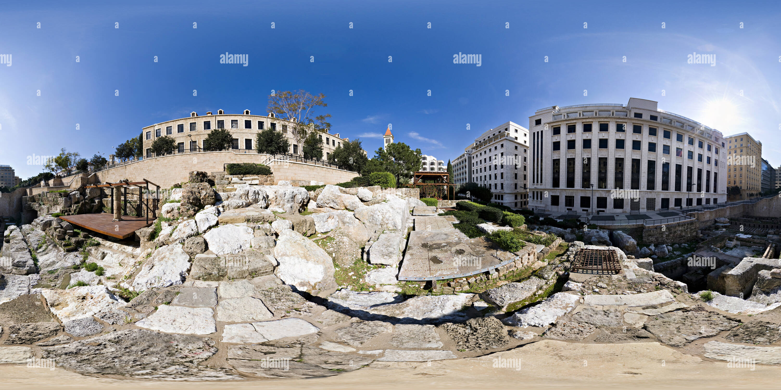 360° view of The roman bath, downtown Beirut - Alamy
