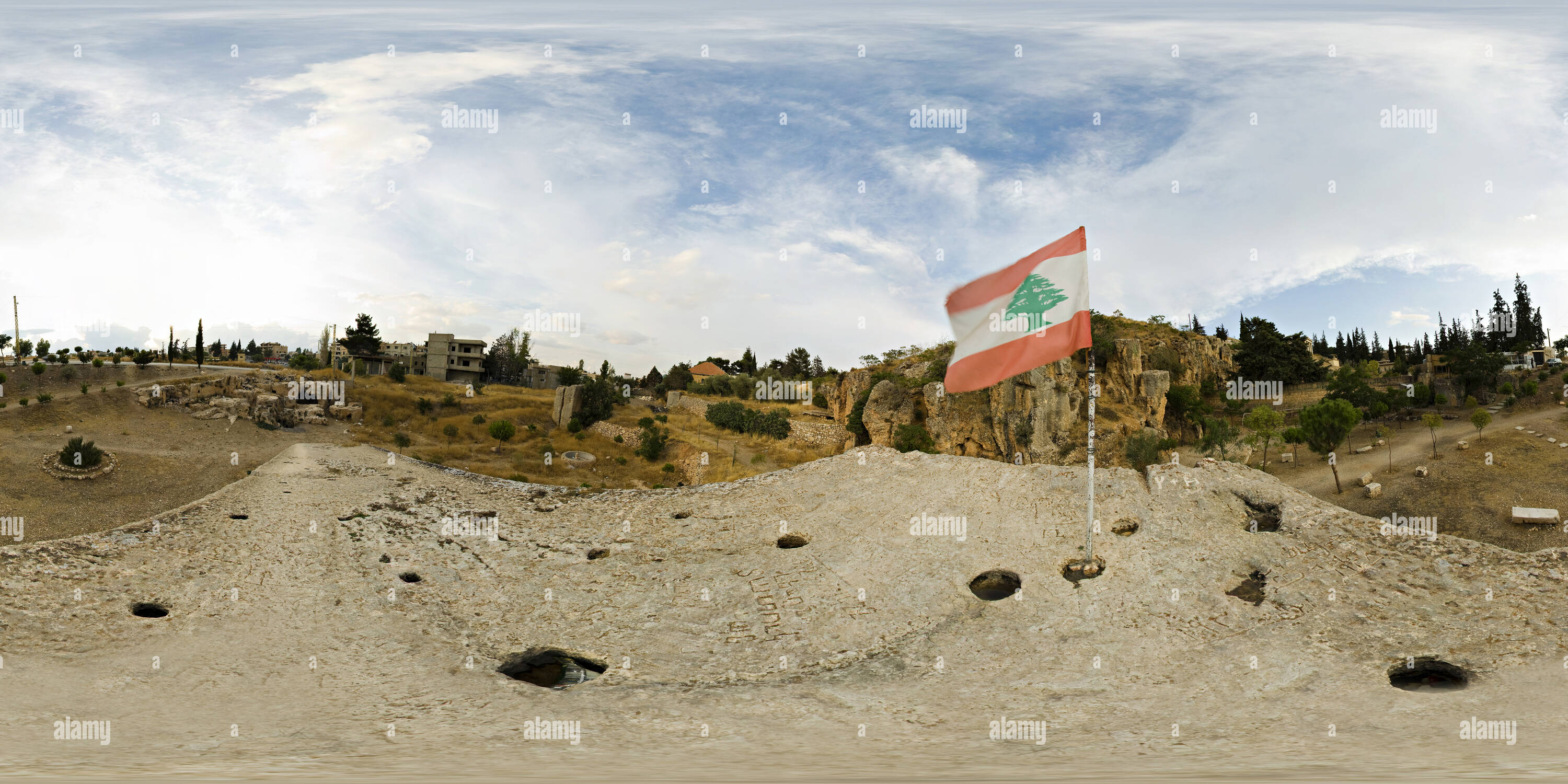 360° view of Largest monolith in Baalbeck - ancient civilization - Alamy