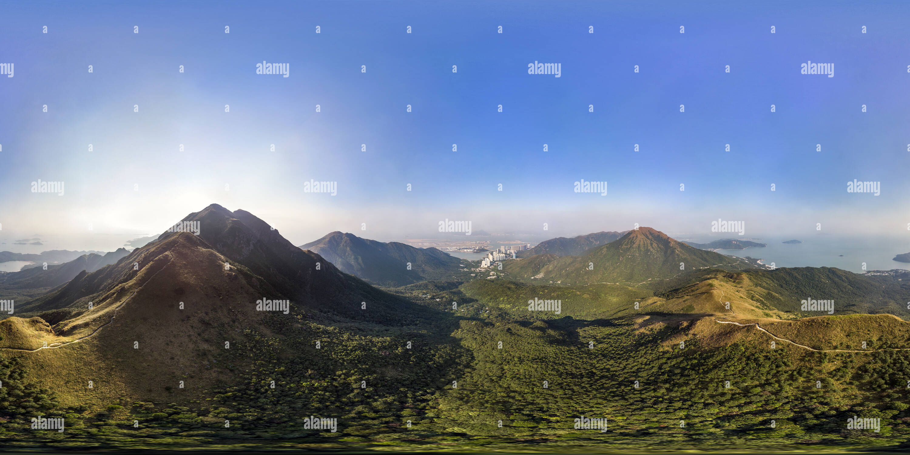 360° view of Lantau Peak & Sunset Peak(鳳凰山&大東山), Lantau Island, HK - Alamy