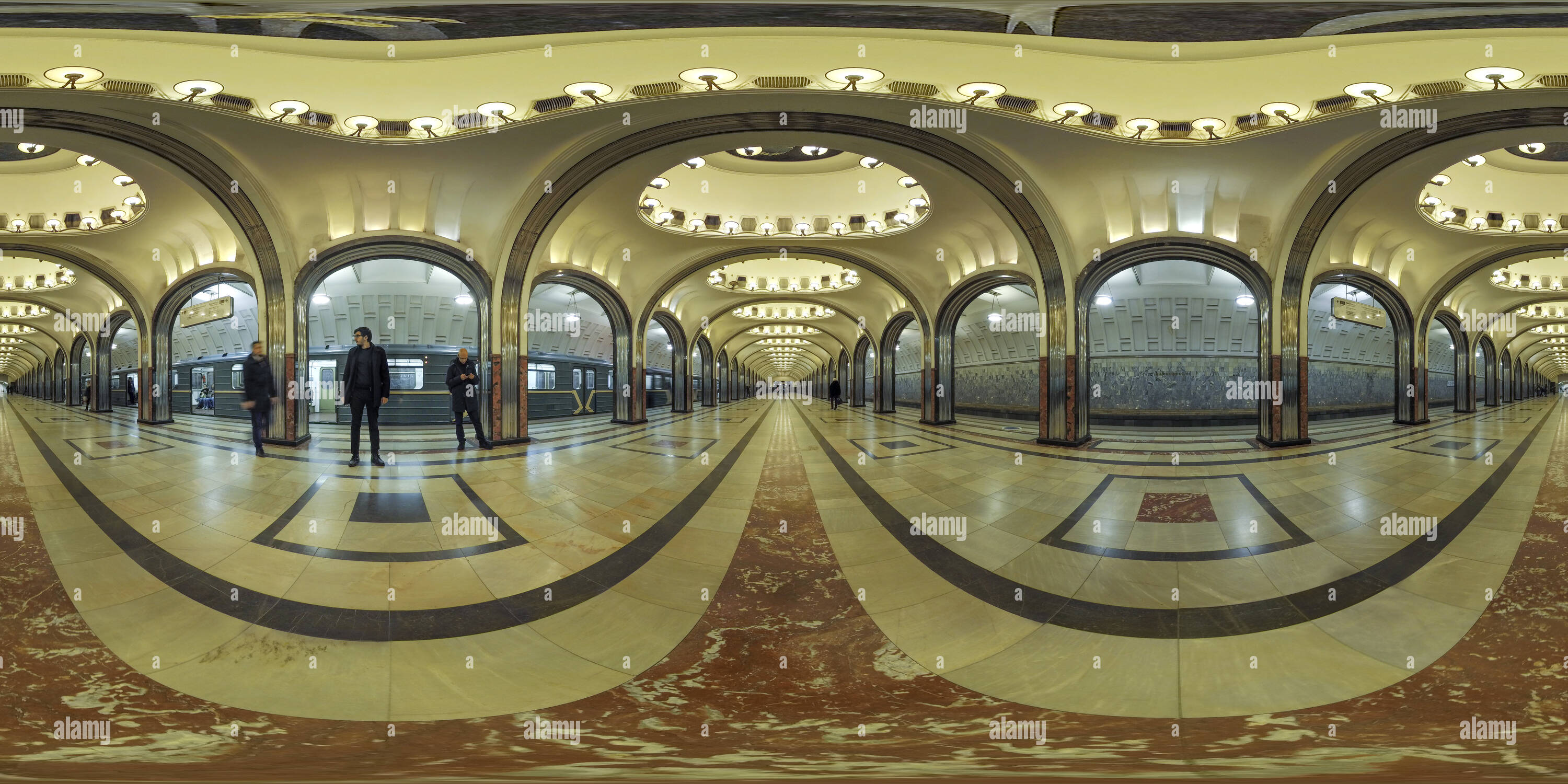 360° view of Moscow Metro. Mayakovskaya Station - Alamy