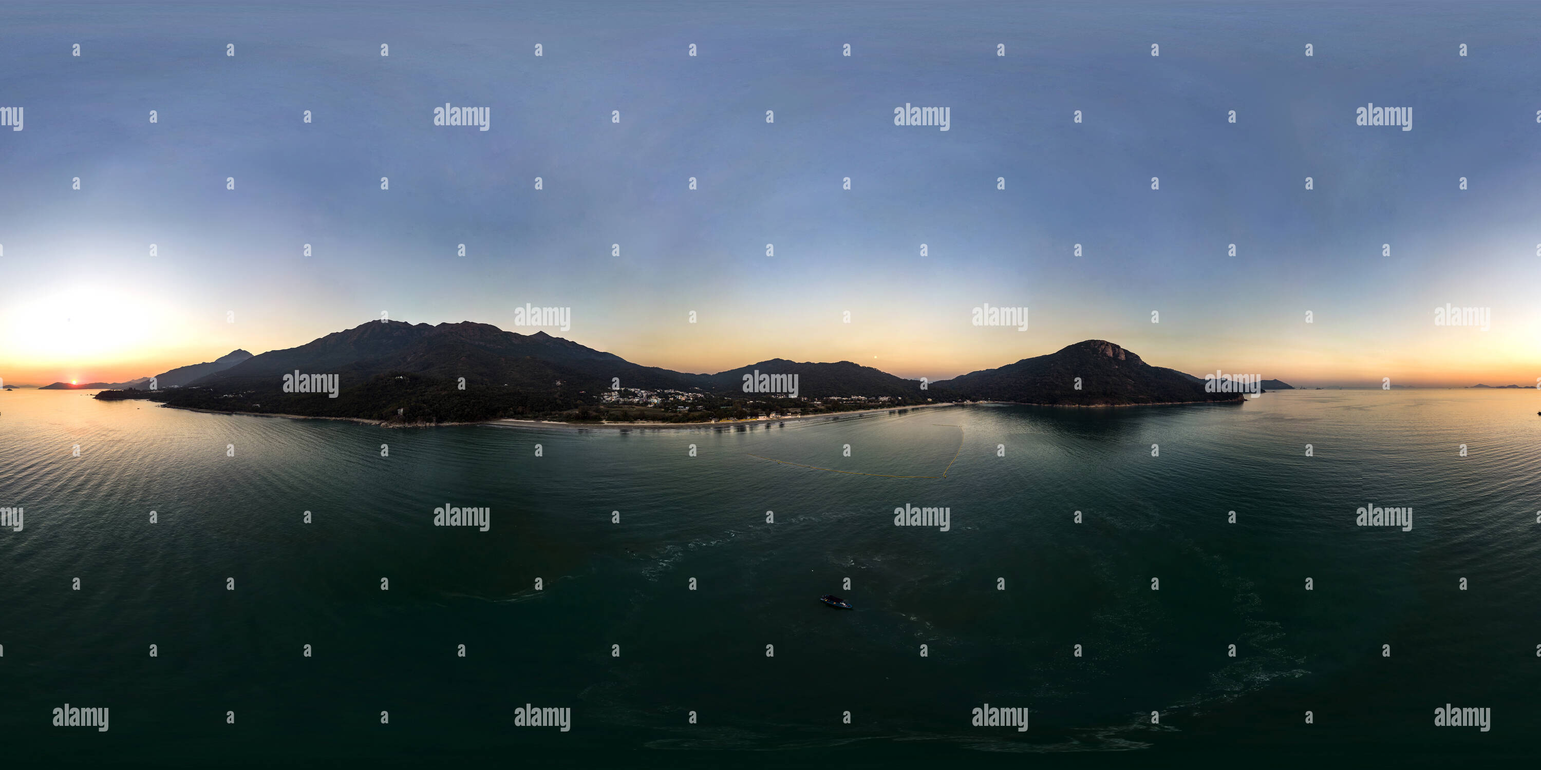 360° view of 20191211 Sunset At Pui O Beach S Lantau Island Hk - Alamy
