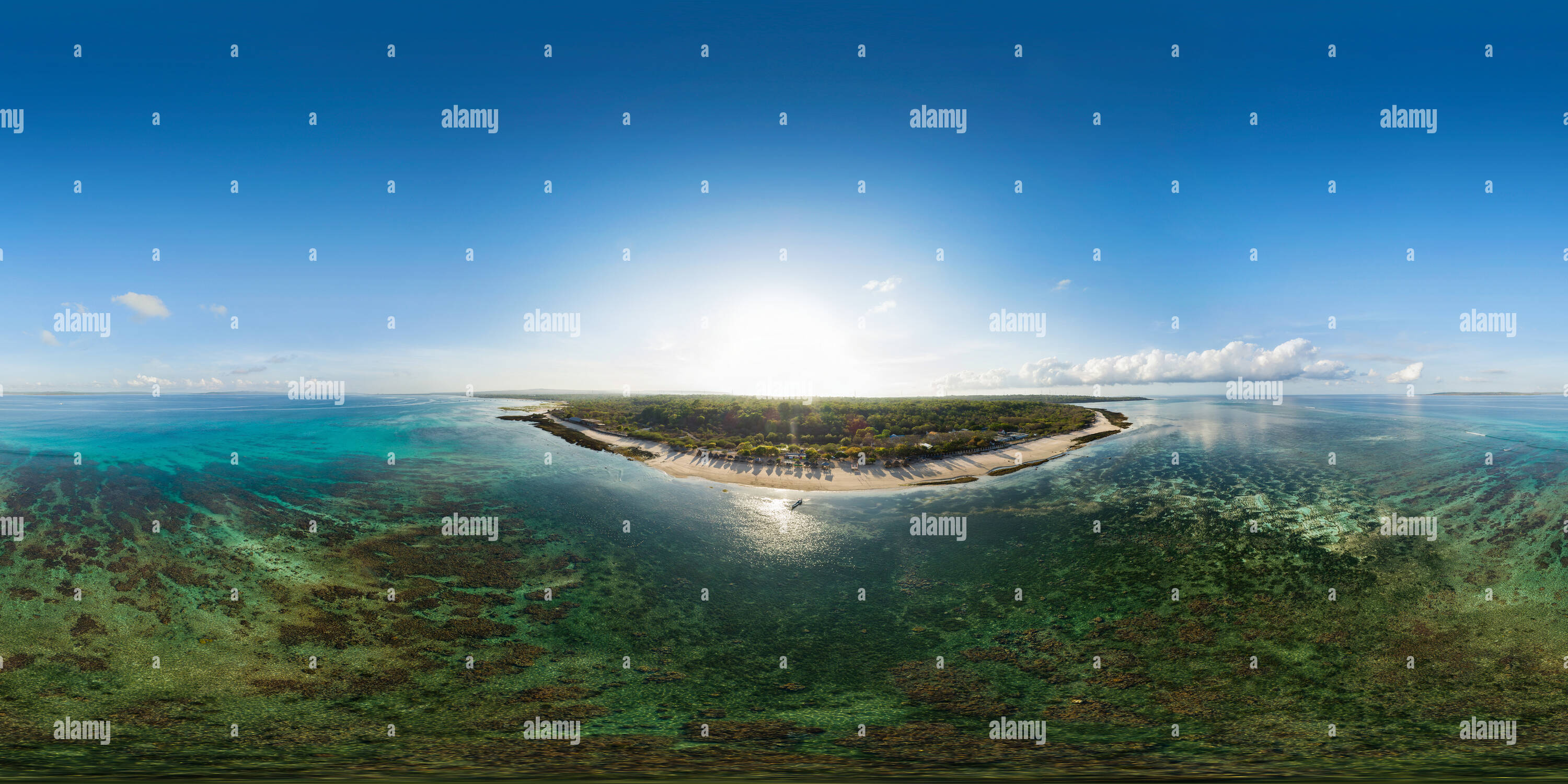 360° view of Bright sunrise over Tablolong beach, Kupang, Indonesia - Alamy