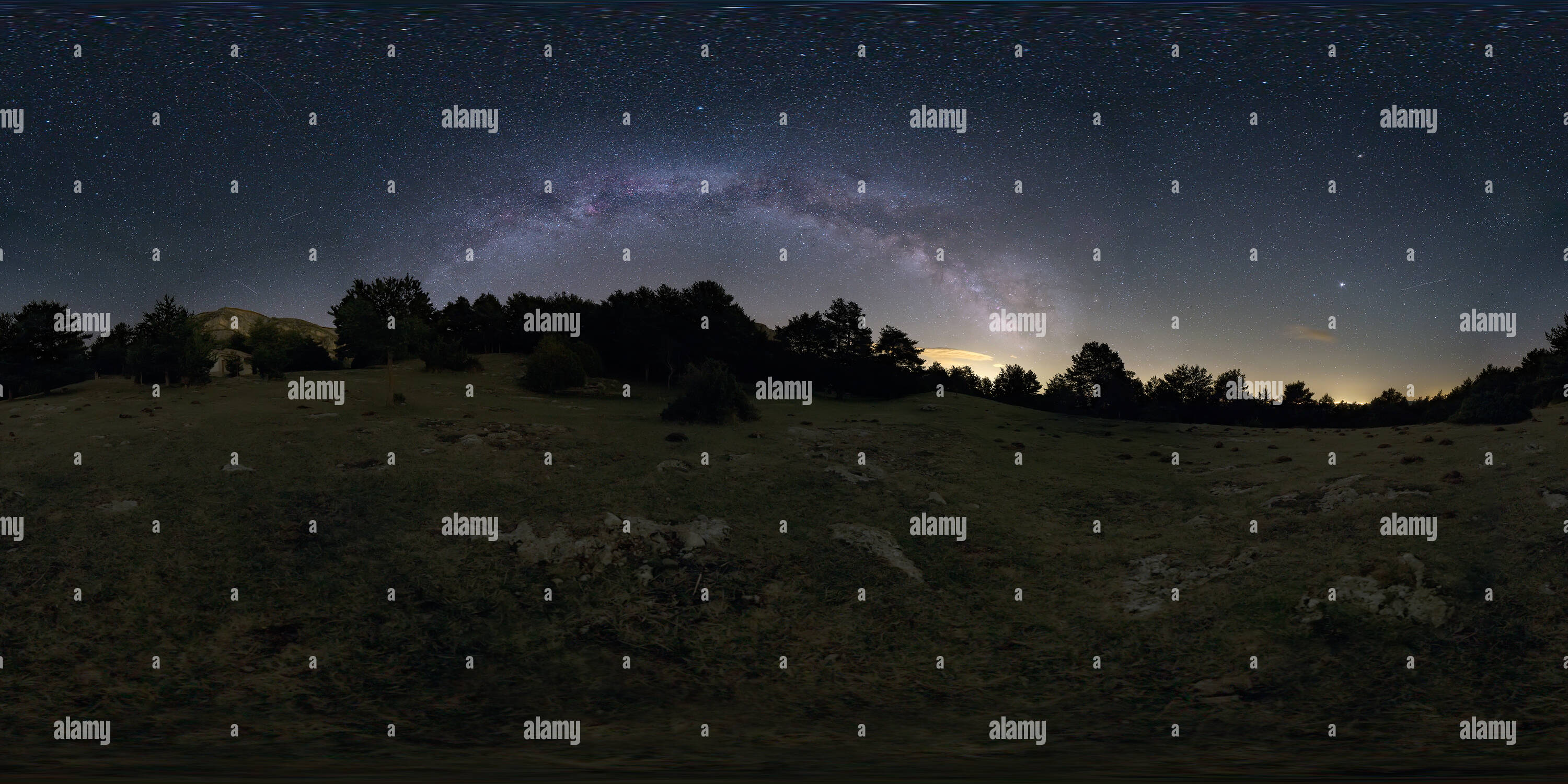 360° view of Night milky way starry sky universe Solsonès - Alamy