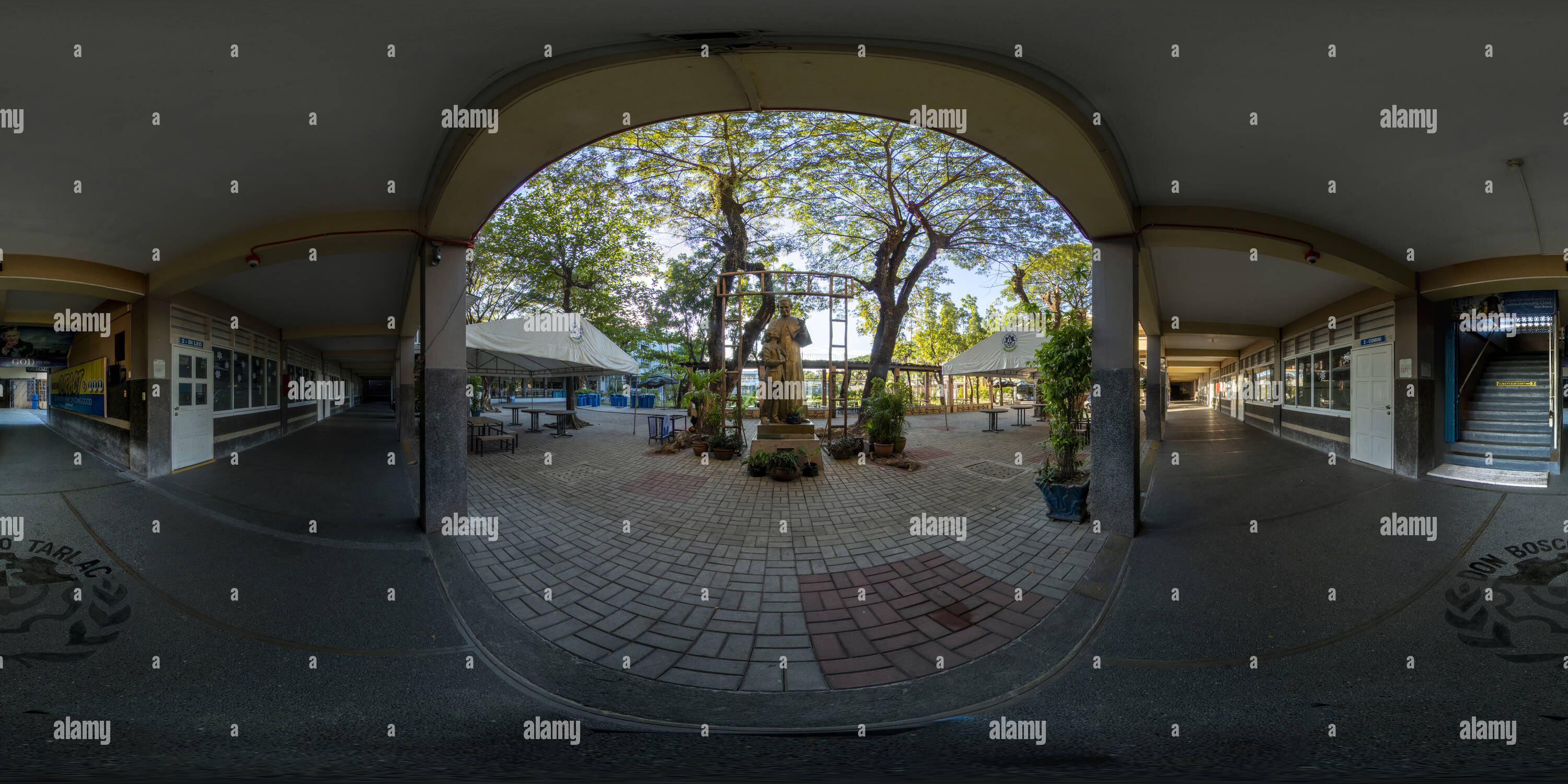 360° view of Don Bosco Statue Tarlac - Alamy
