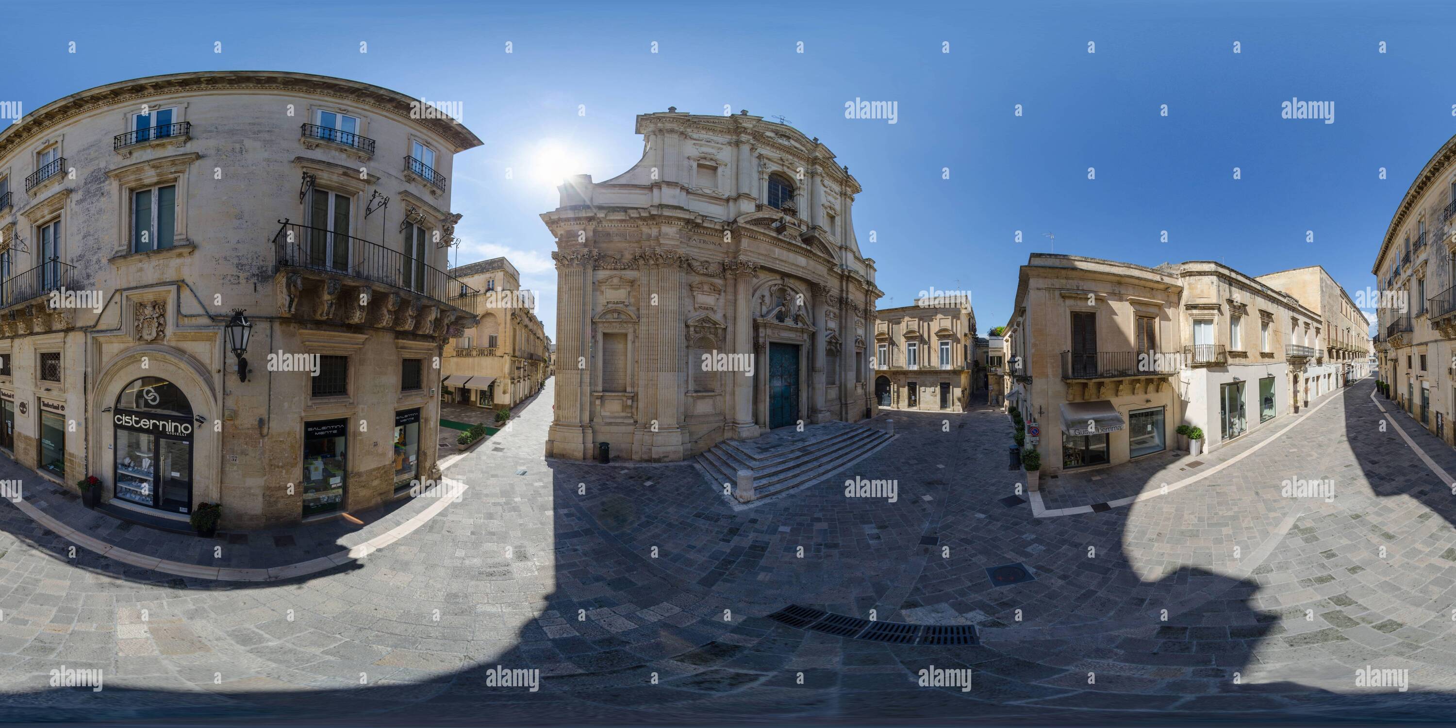 360° view of Panoramic photo in the middle of the Lockdown time ...