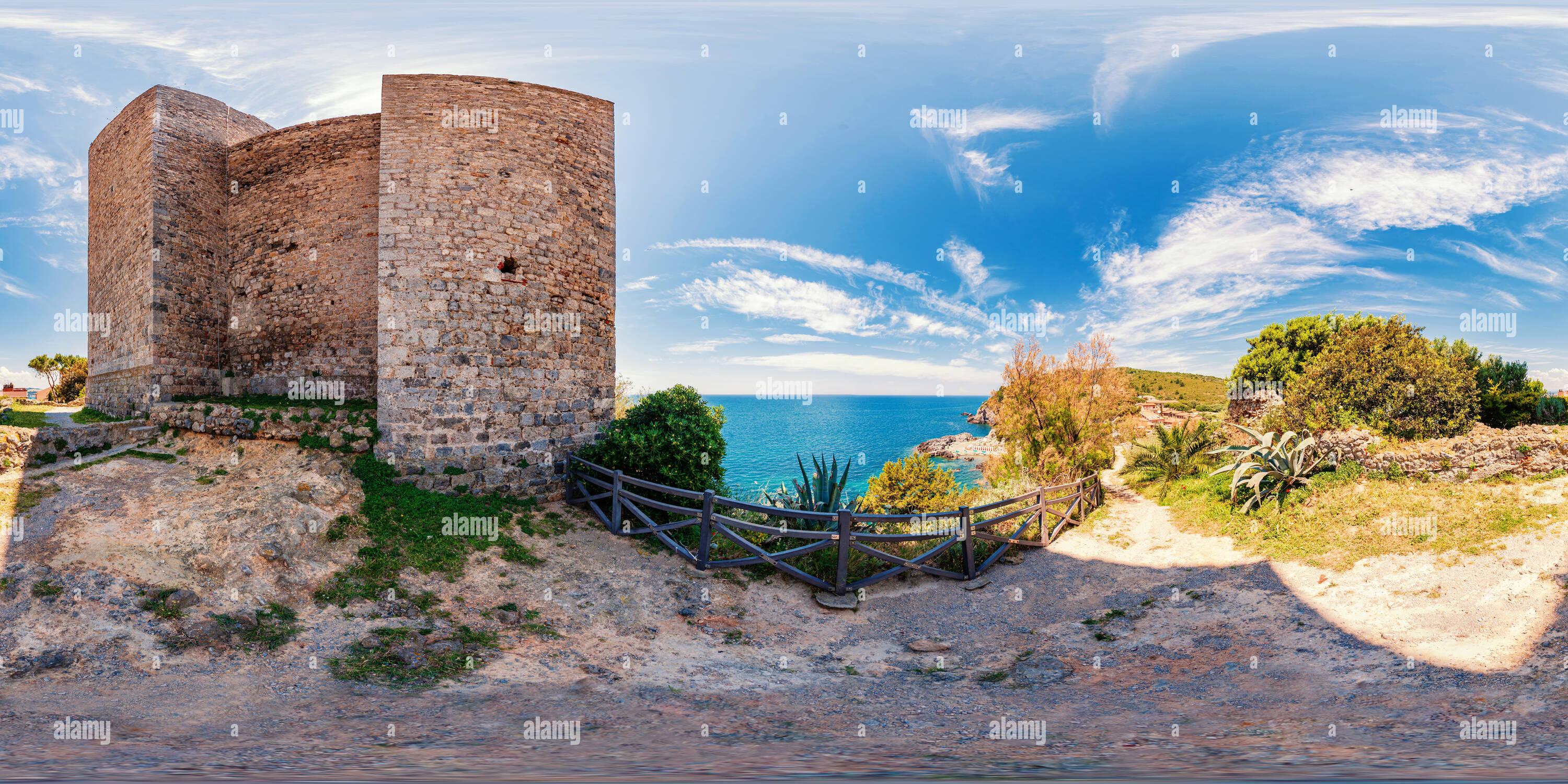 360° view of Aldobrandesca Fortress in Talamone - Alamy