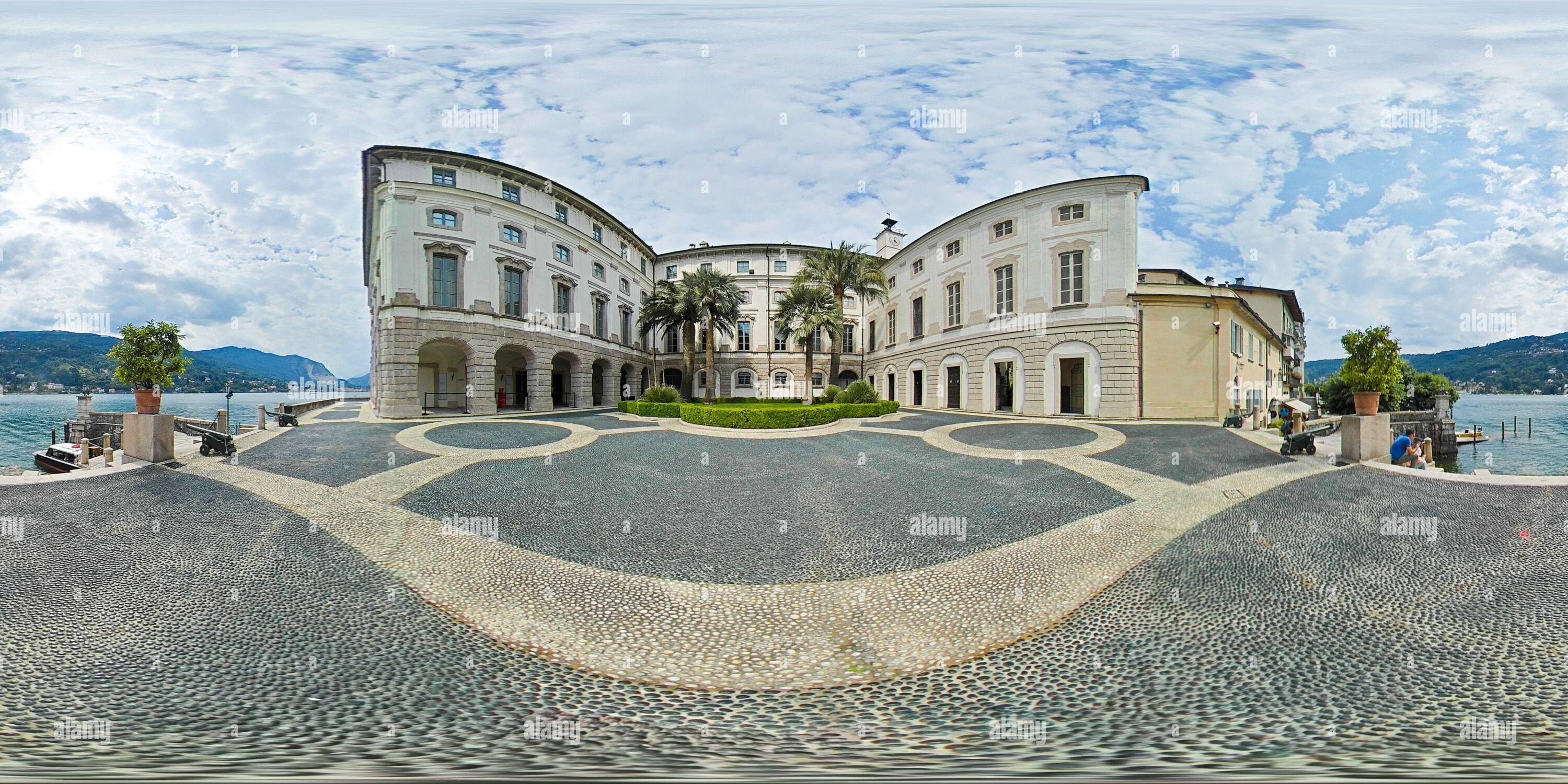 360° view of Equirectangular Panoramic (360 Degrees Panoramic View) of ...