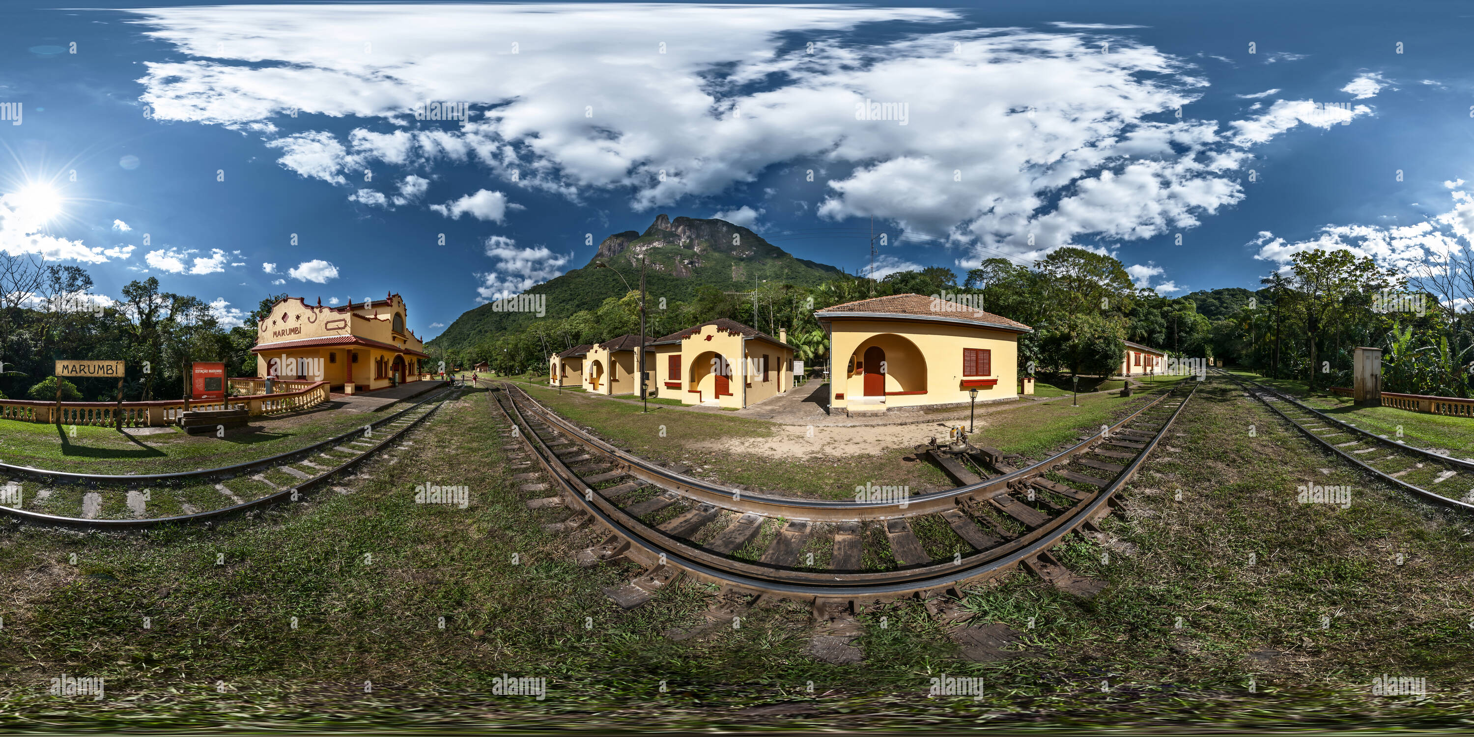360° view of Pico do Marumbi State Park - Alamy