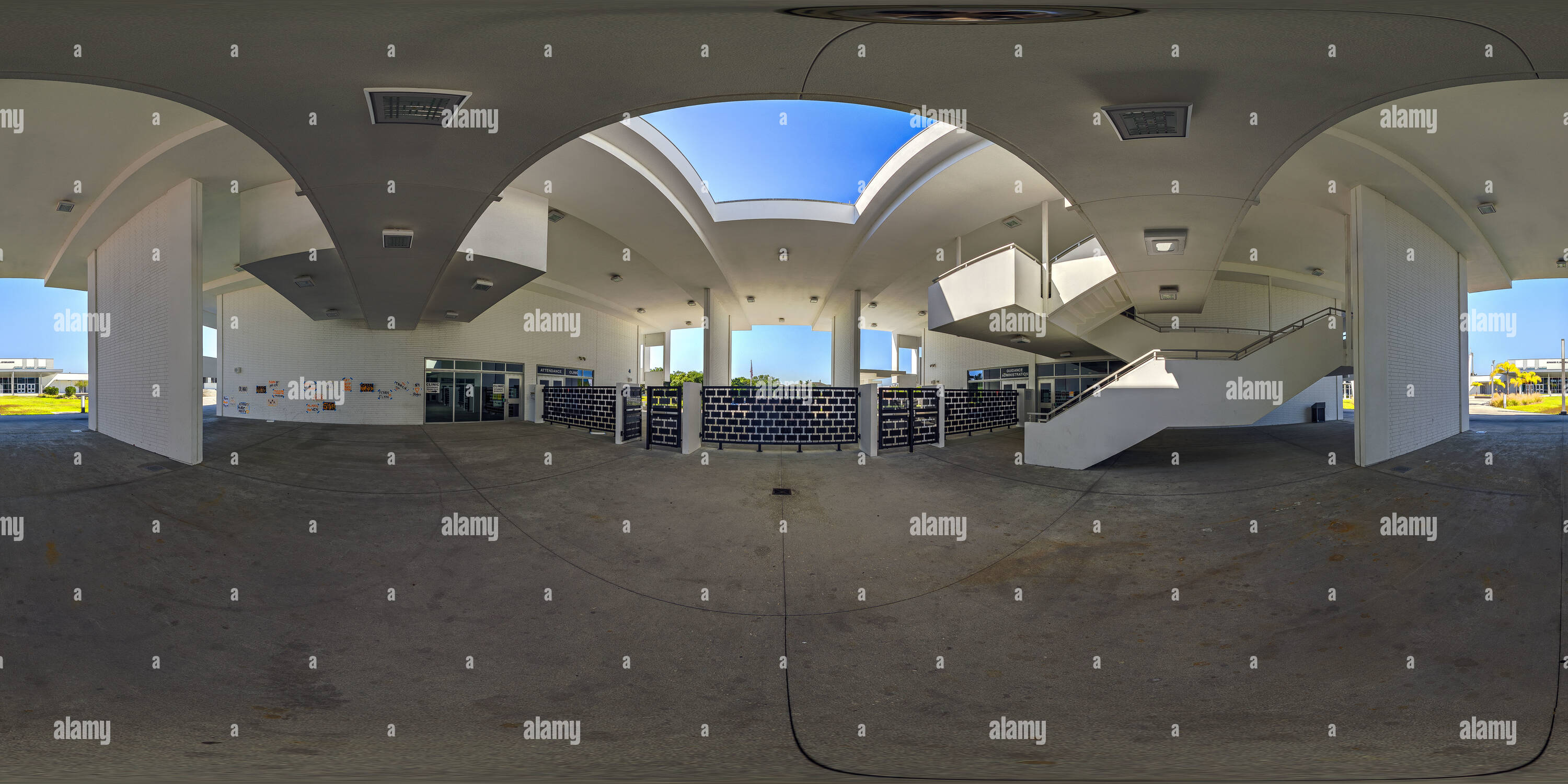 360° view of Paul Rudolph addition Sarasota High School - Alamy