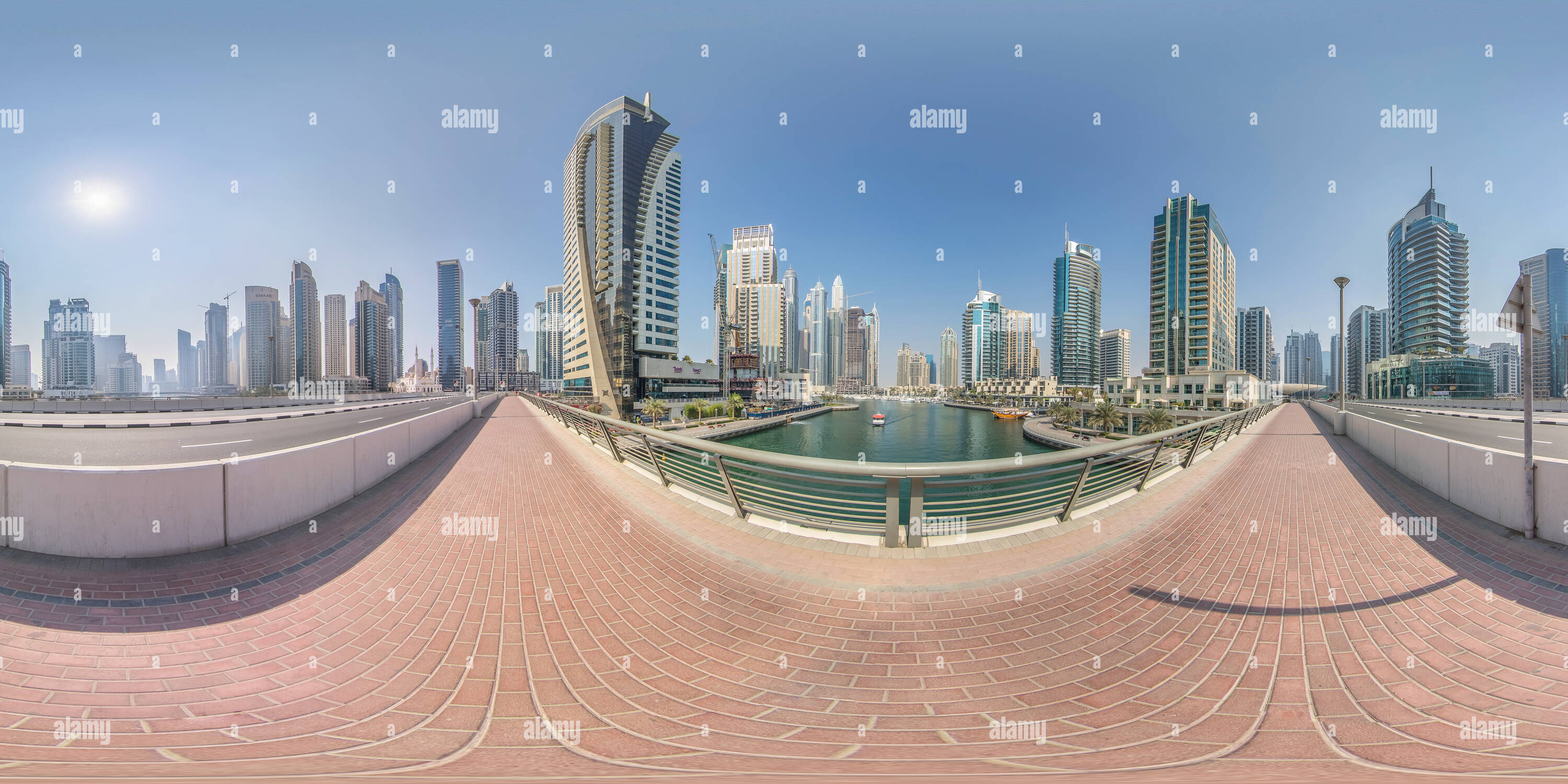 360° view of Dubai Marina 4 - Alamy