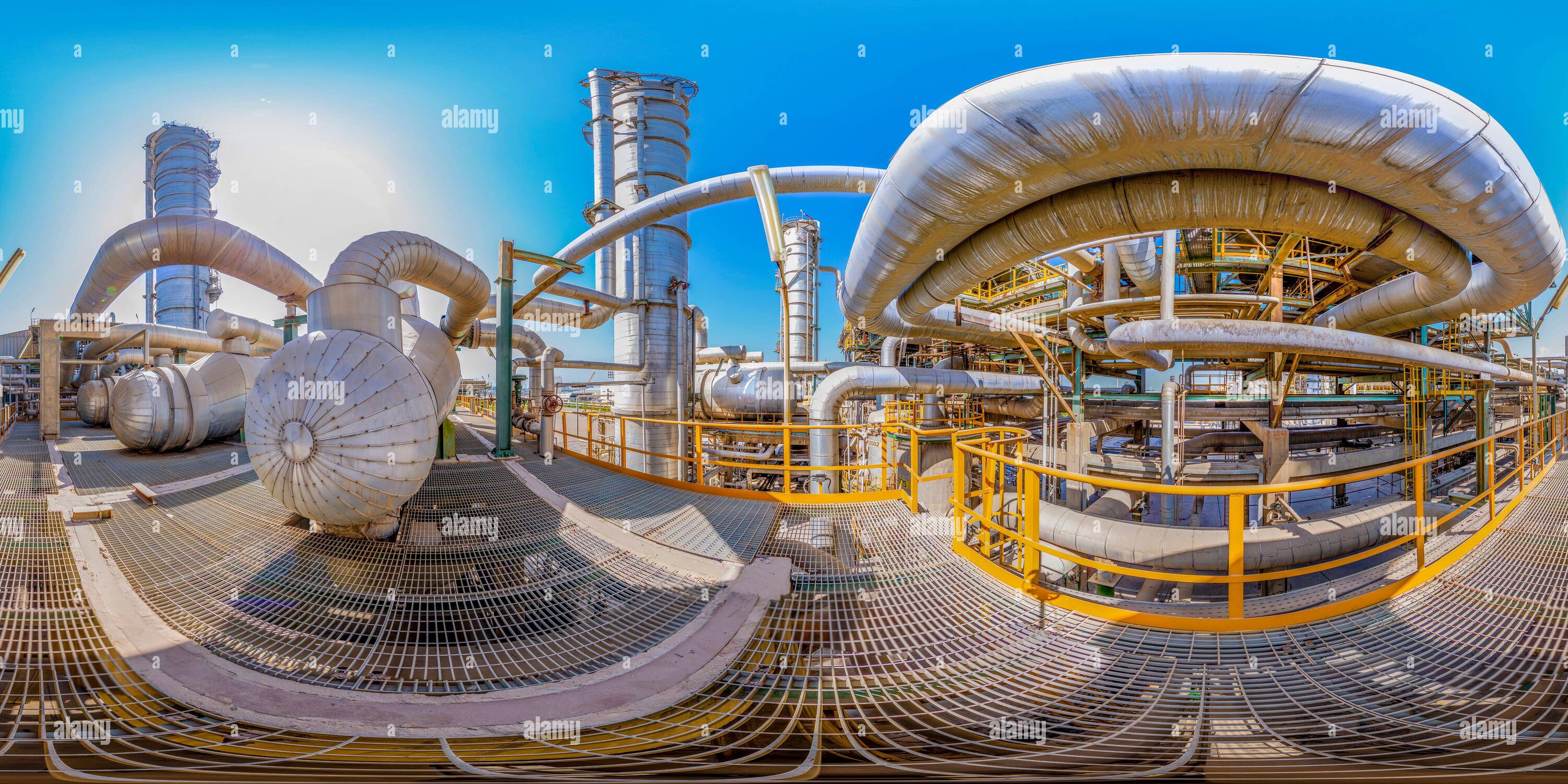 360 degree panorama manufacturing hi-res stock photography and images ...