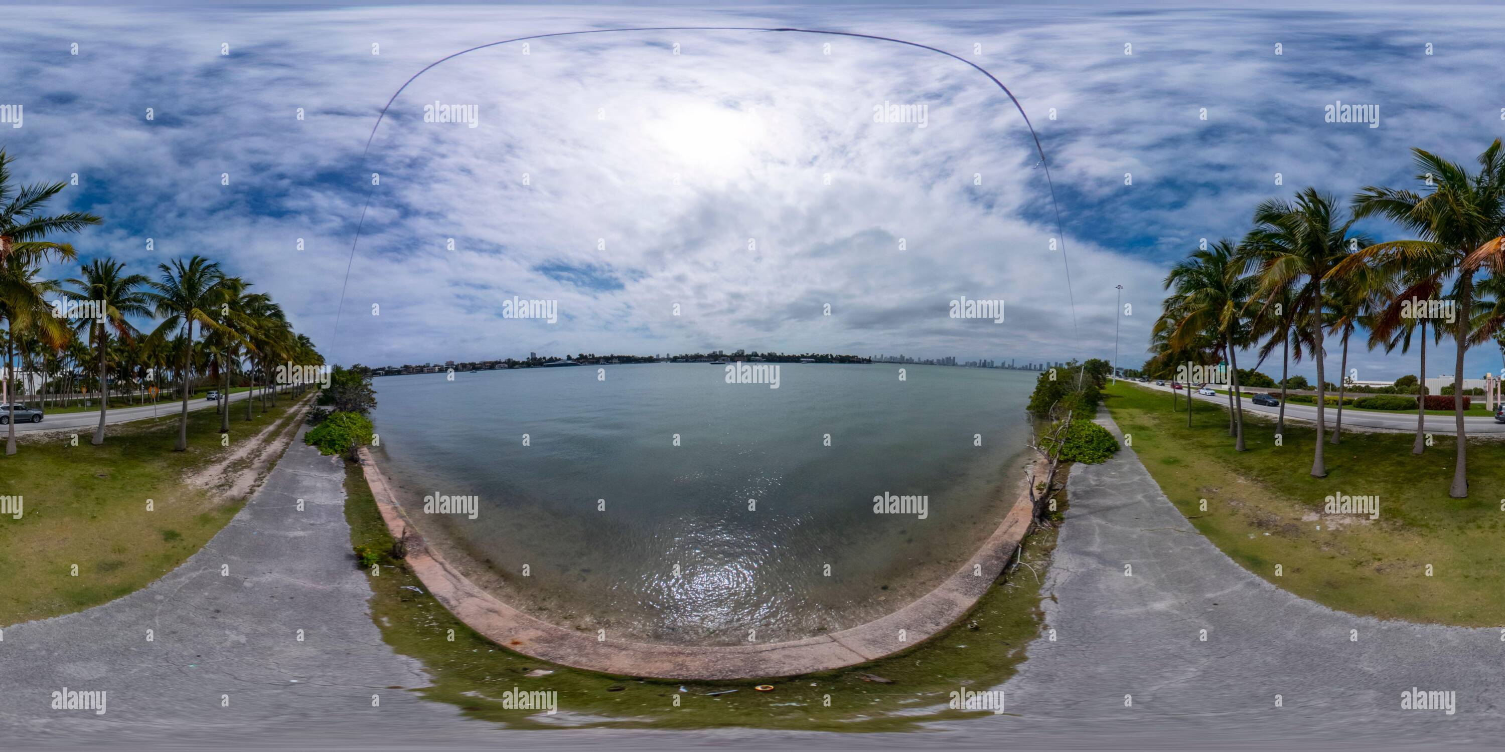 Julia tuttle causeway bridge hi-res stock photography and images - Alamy