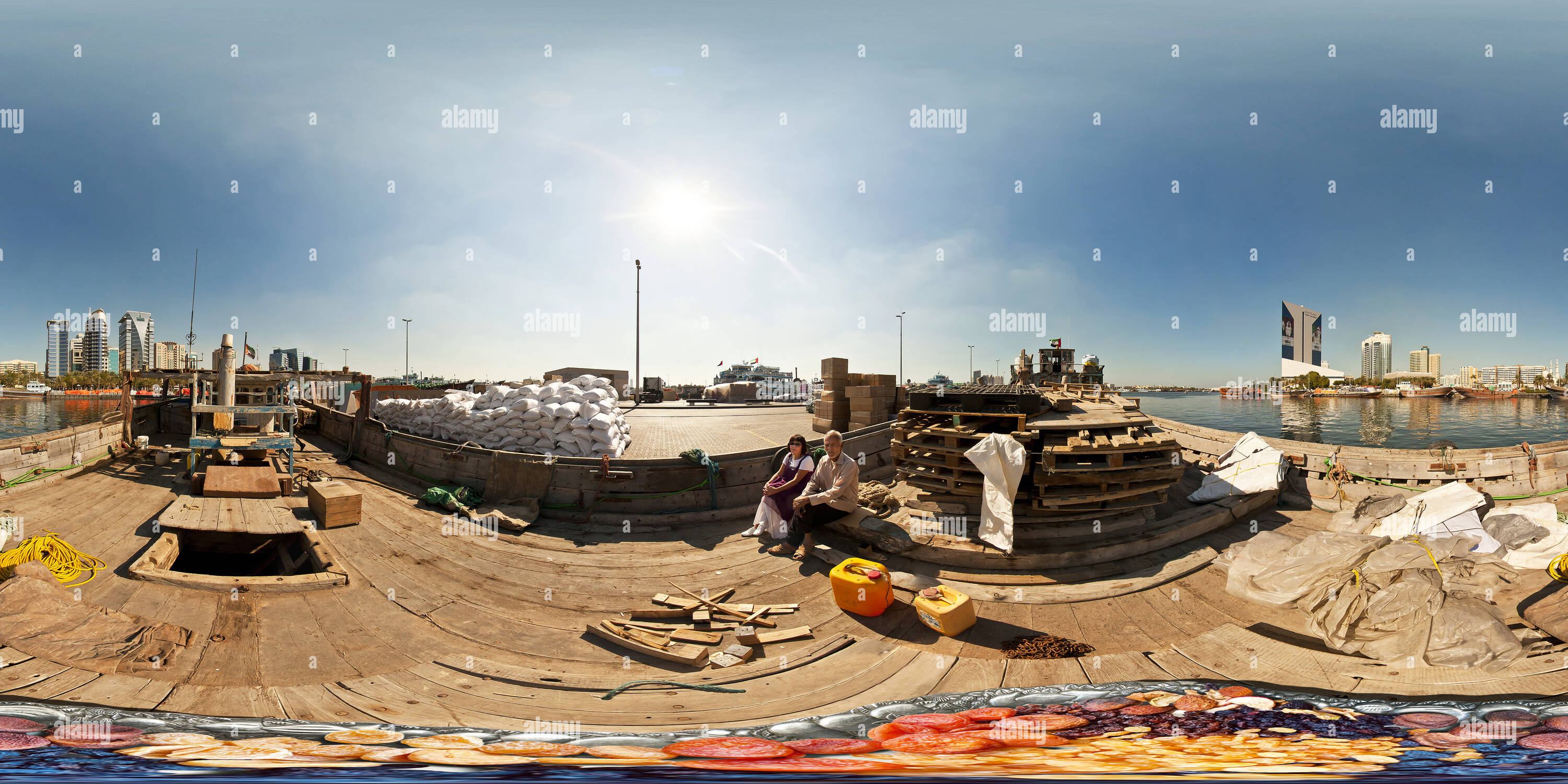 360 panorama dubai hi-res stock photography and images - Alamy