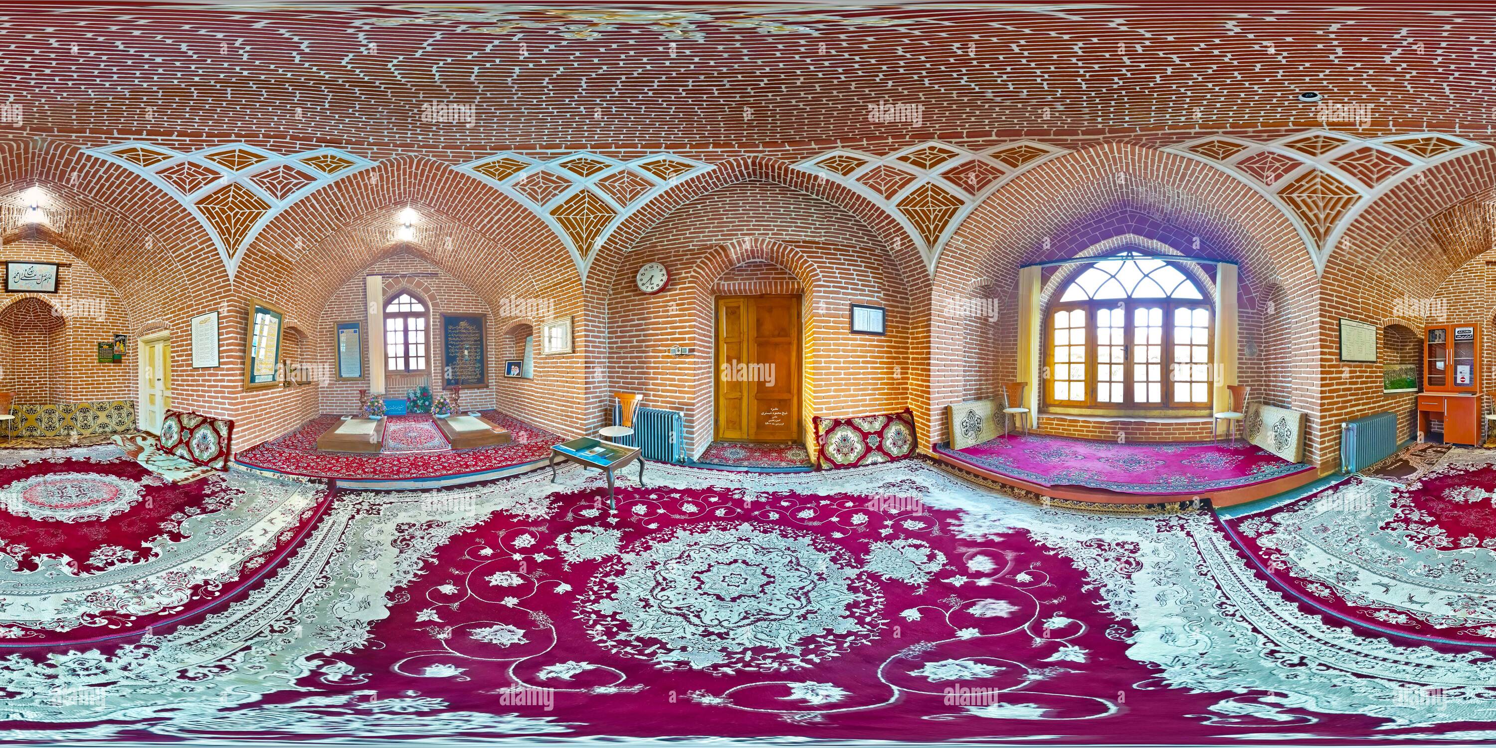 360° view of Sheikh Mahmud Shabestary mausoleum - Alamy