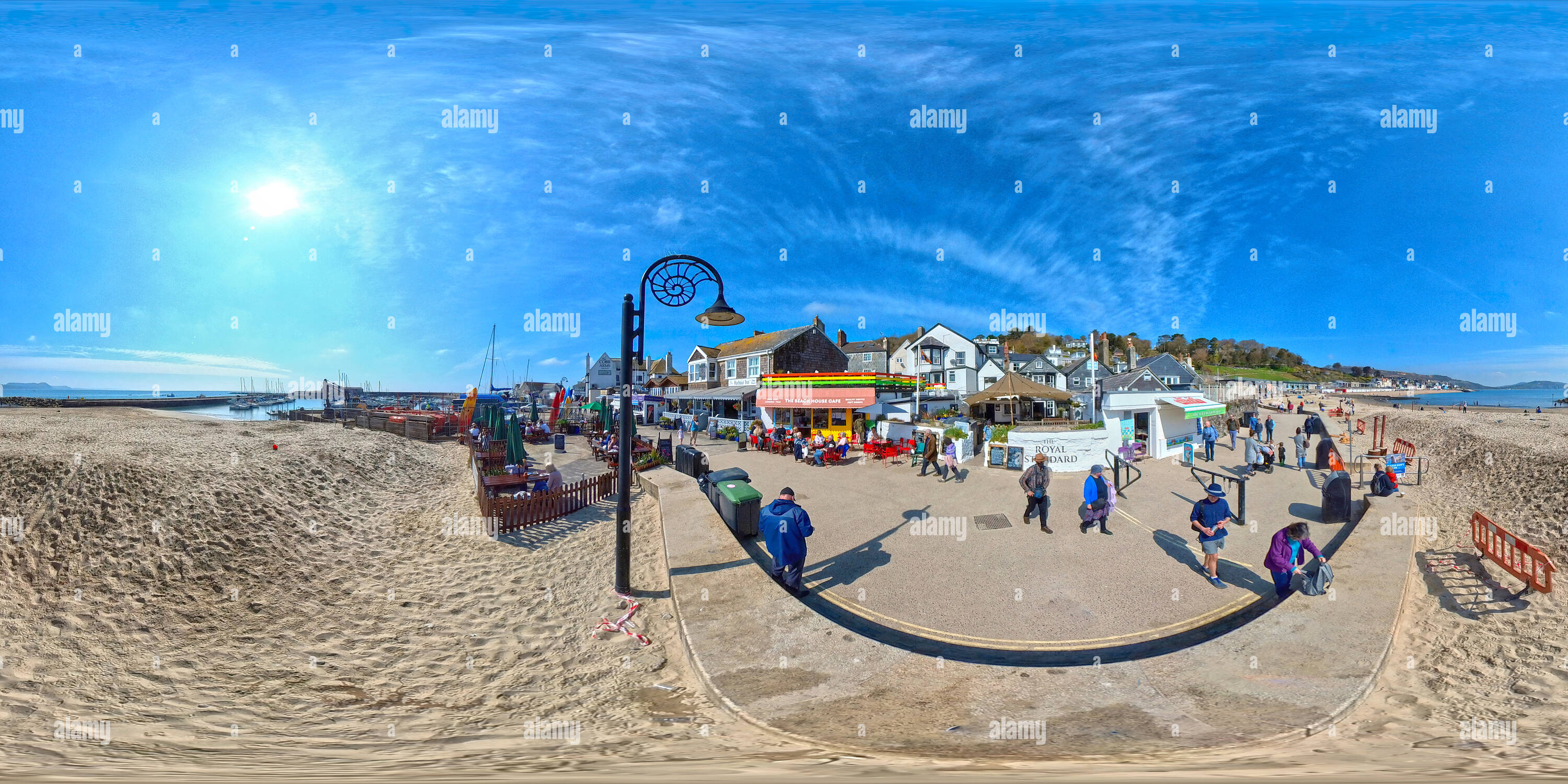 360° view of Lyme Regis seafront, Dorset, United Kingdom - Alamy