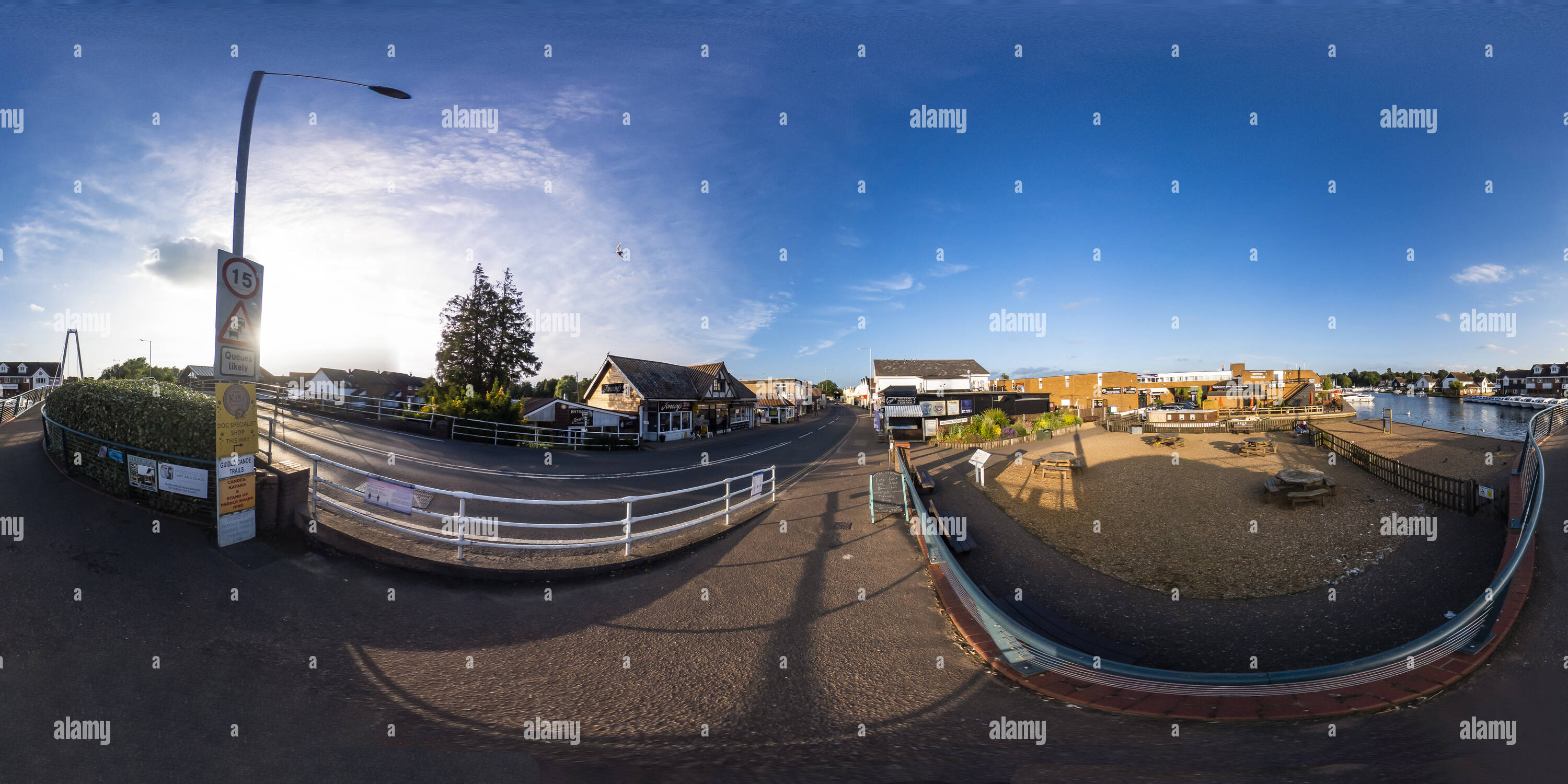 360° view of View down the River Bure in Wroxham, Norfolk Broads - Alamy