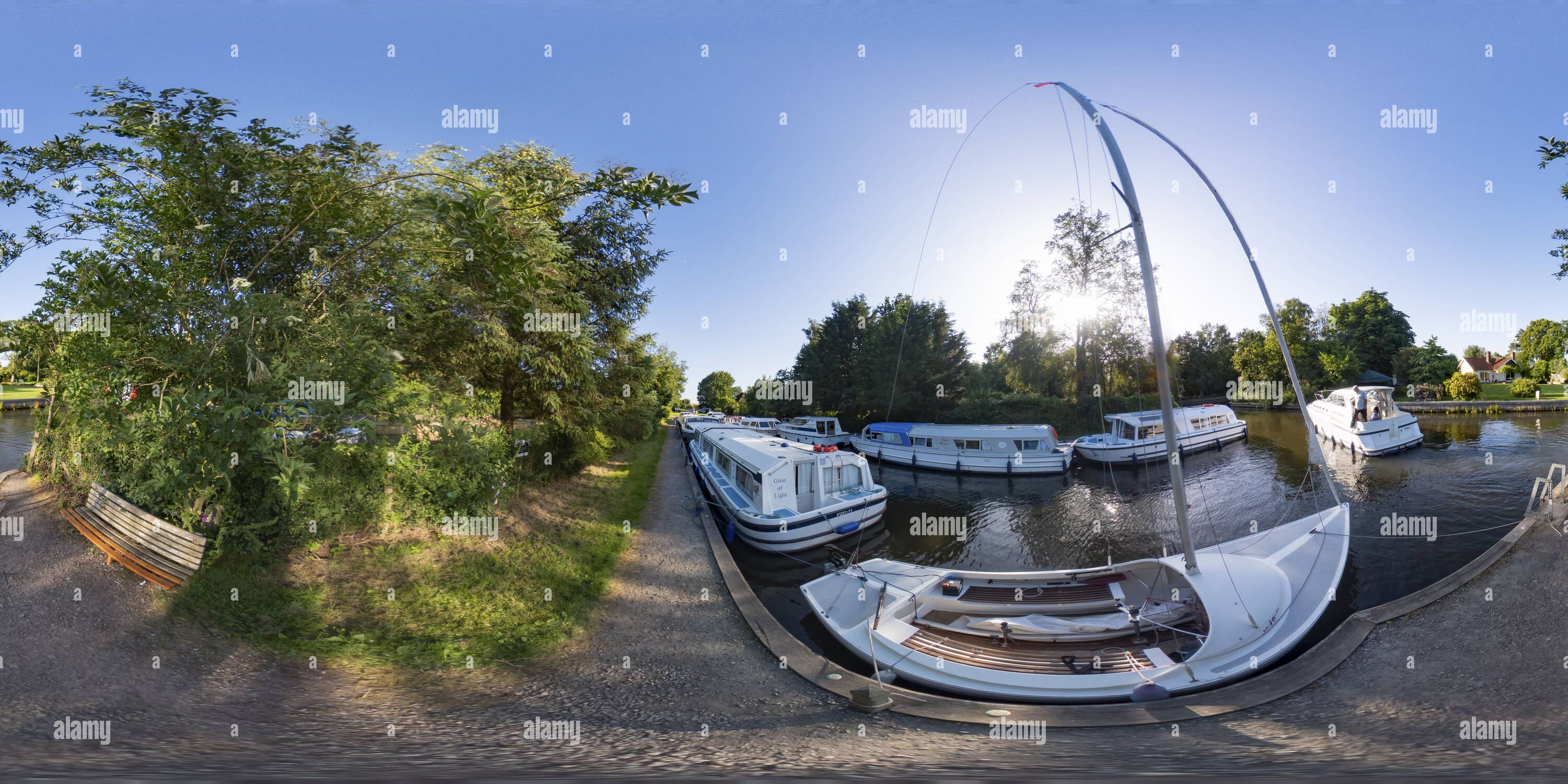 360° view of River Ant in Neatishead, Norfolk Broads - Alamy