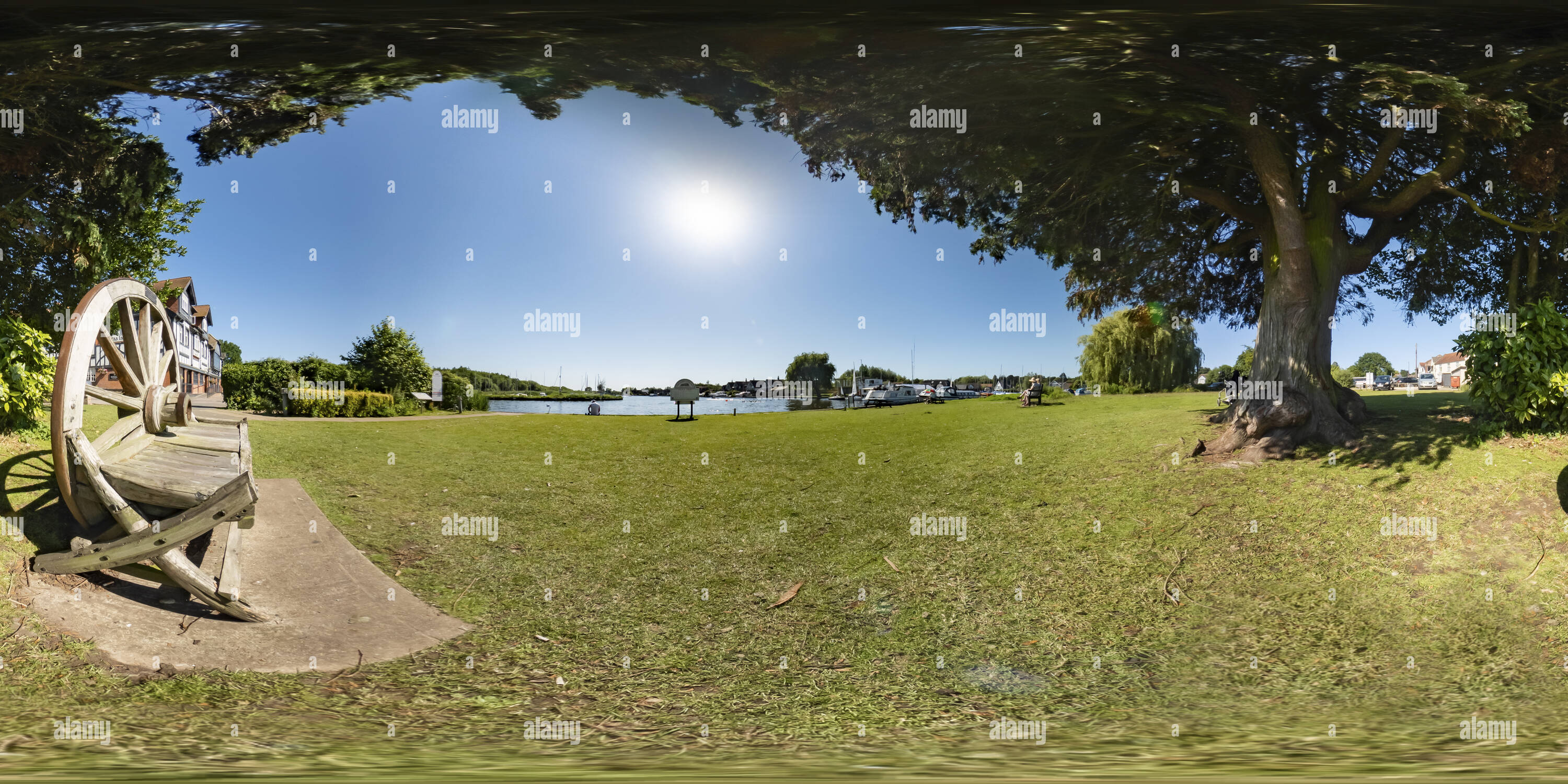 360° view of River Bure in Horning, Norfolk Broads - Alamy