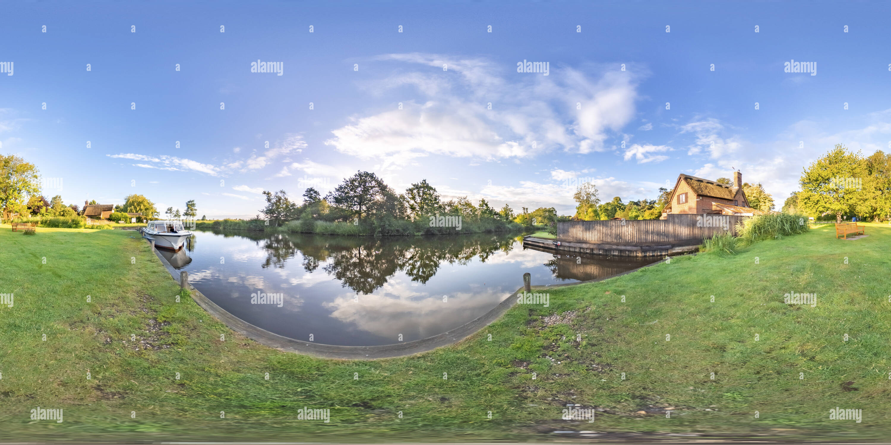 360° view of River Ant at Irstead Shoals, Norfolk Broads - Alamy