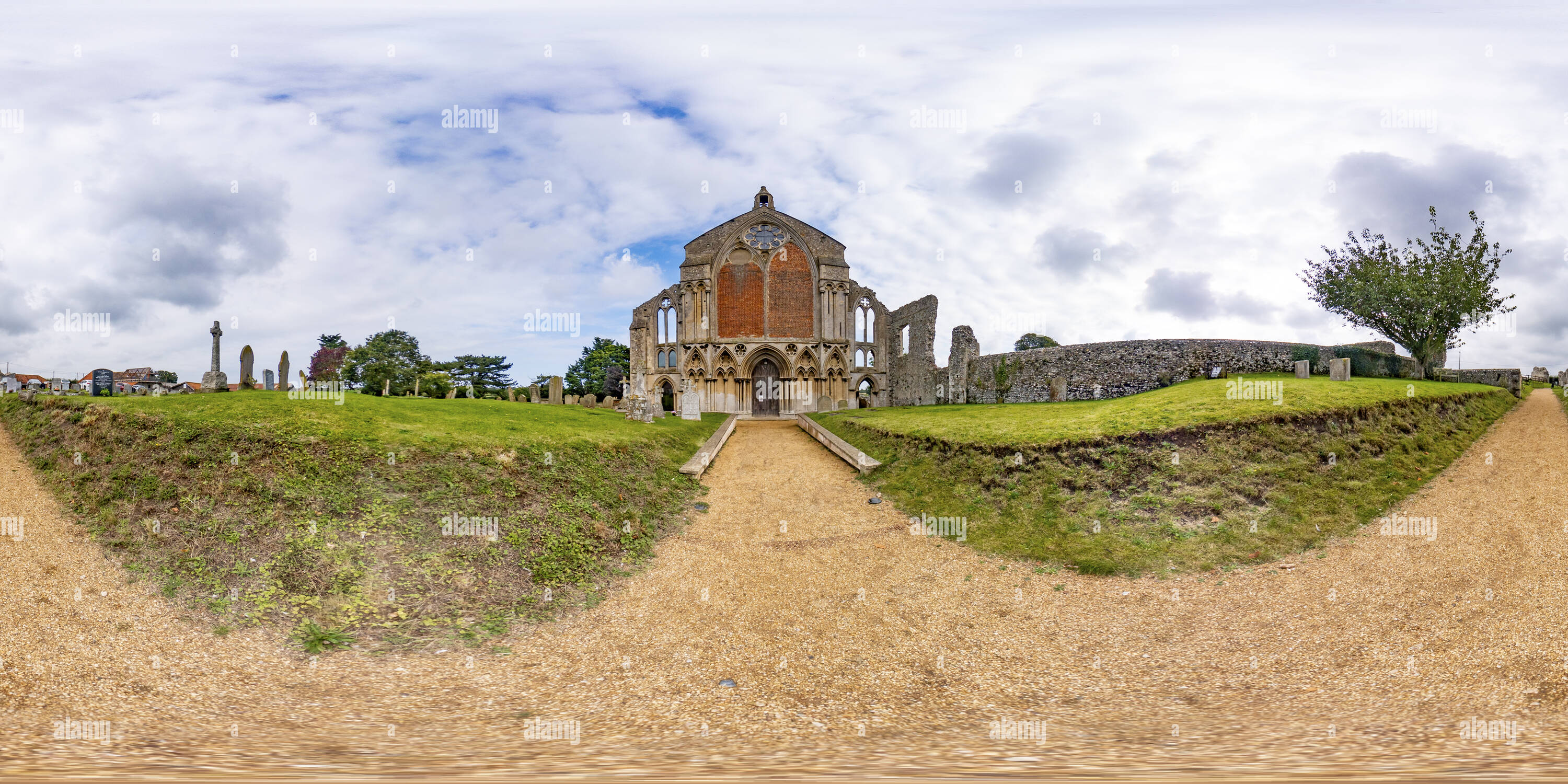 360° view of Binham Priory ruins, Norfolk - Alamy