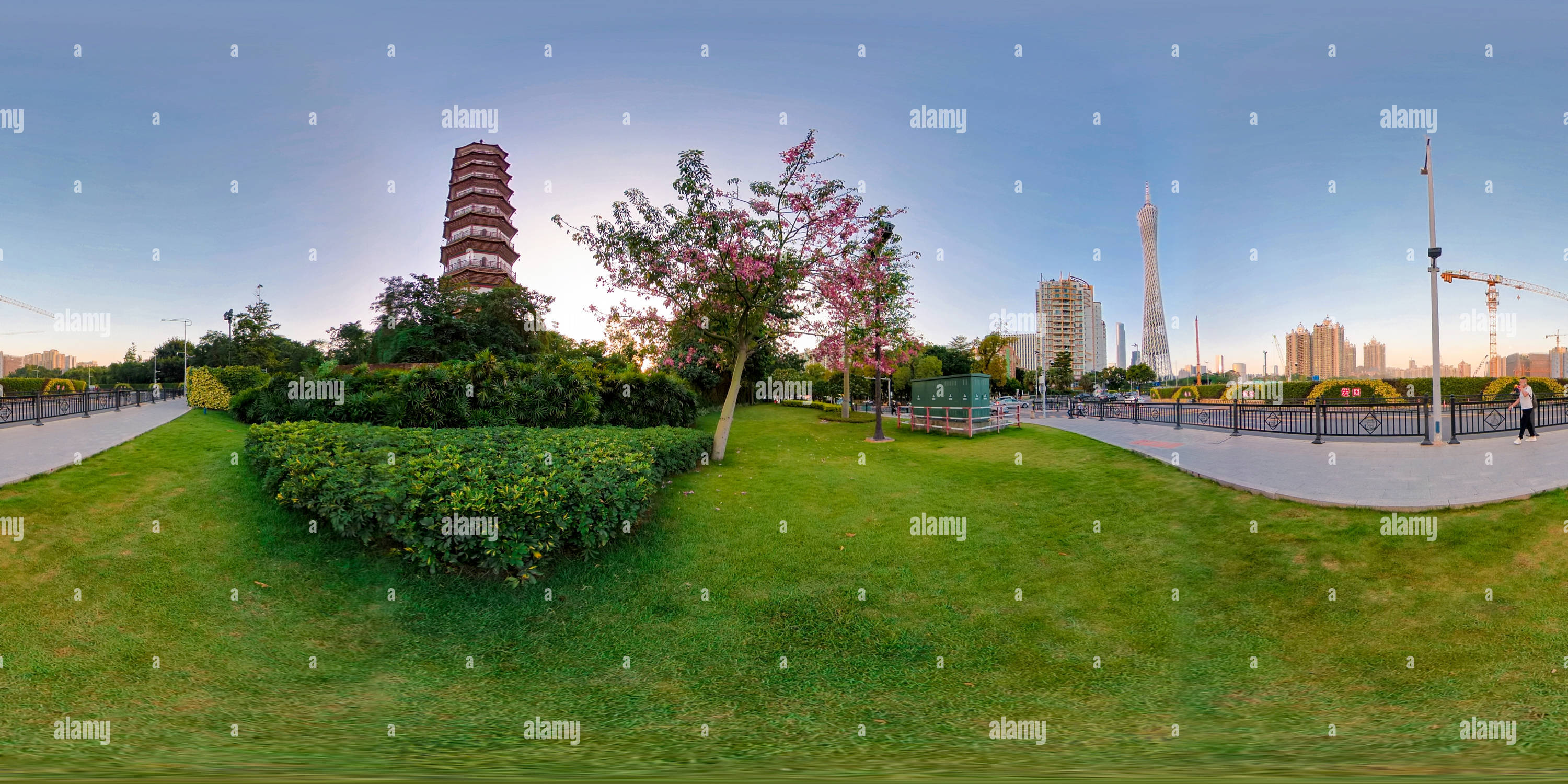 360° view of Chigang Tower and Guangzhou Tower 1 - Alamy