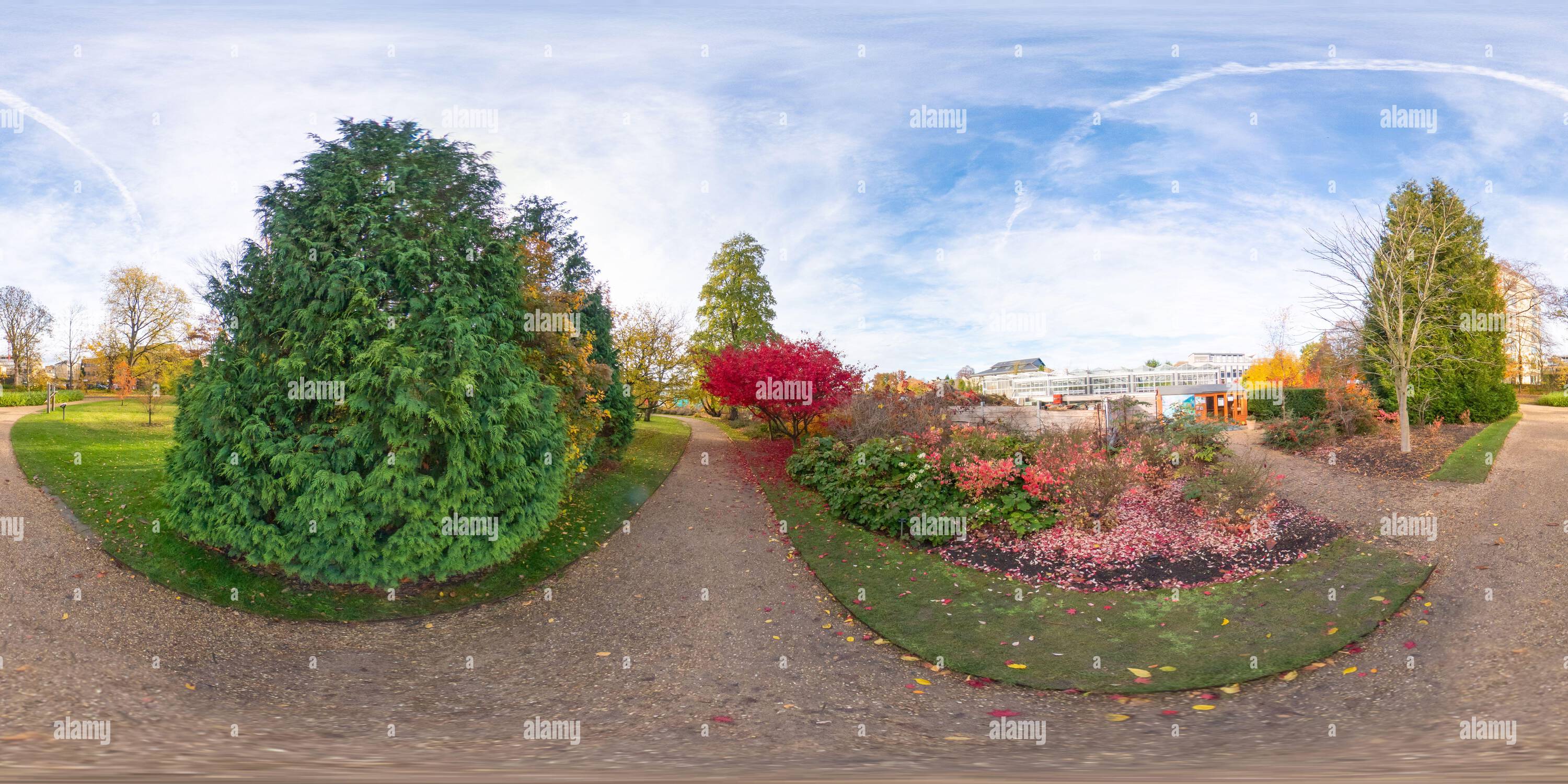 360° view of 360 degree view captured on a footpath in Cambridge ...