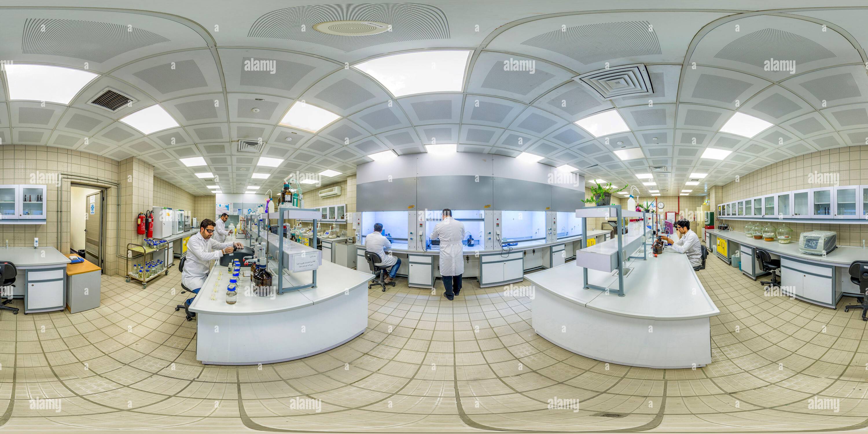 360° view of Ninth refinery of the South Pars Gas Complex - Alamy