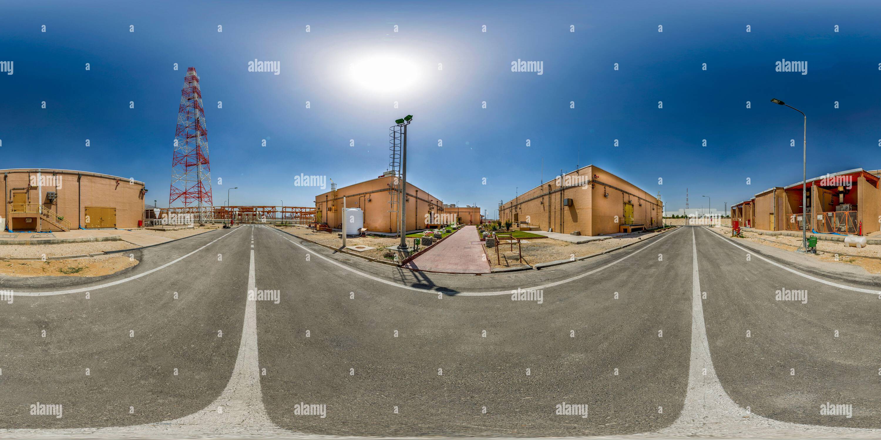 360° view of Ninth refinery of the South Pars Gas Complex - Alamy