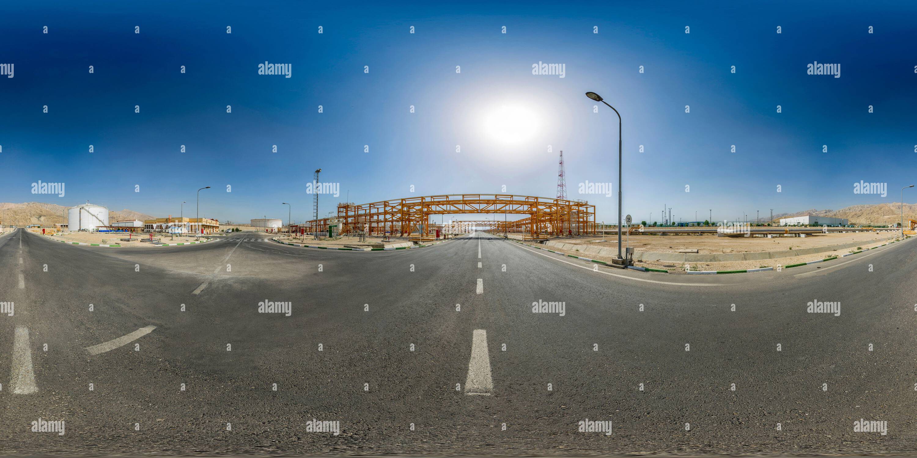 360° view of Ninth refinery of the South Pars Gas Complex - Alamy