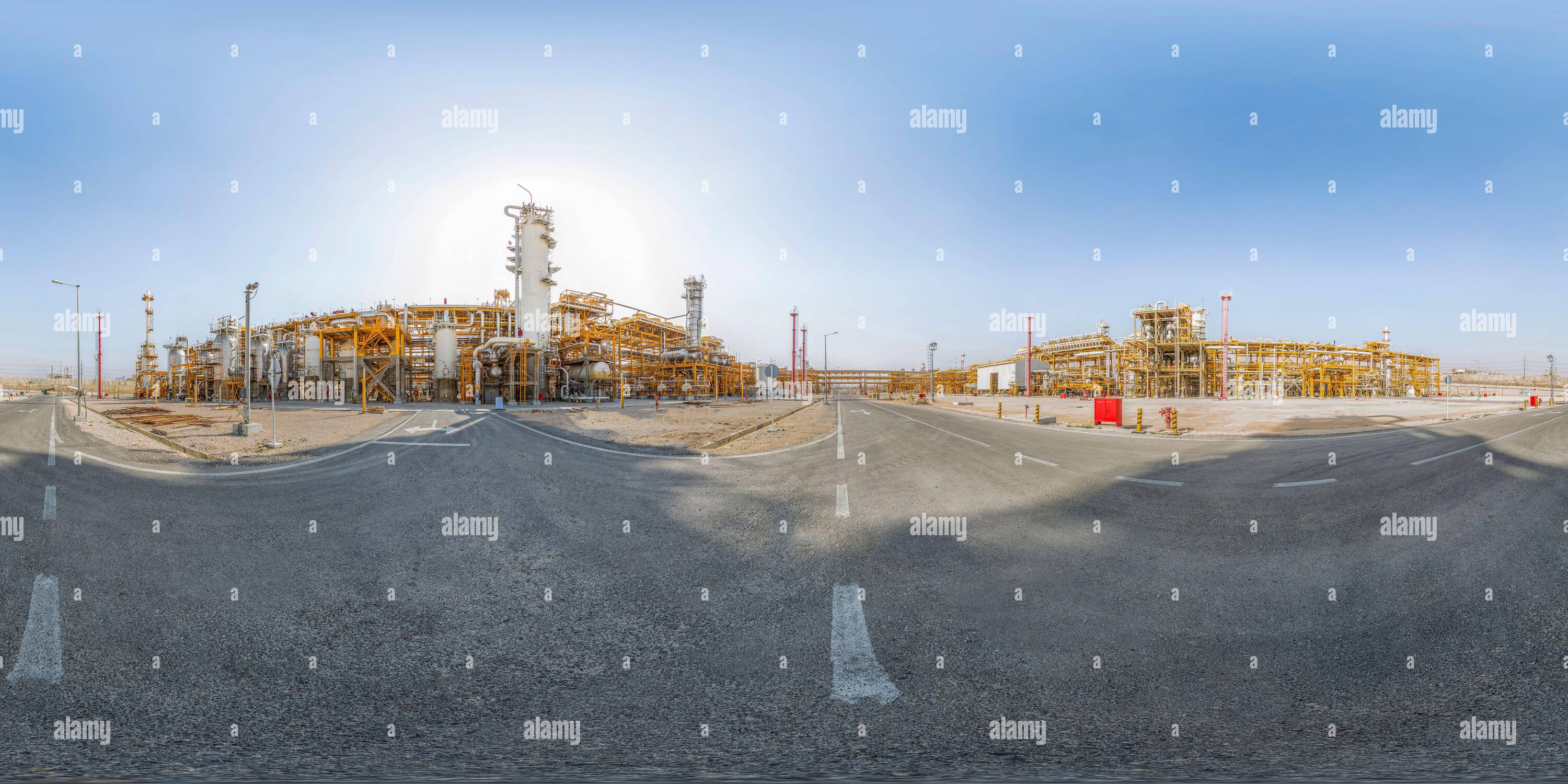 360° view of Ninth refinery of the South Pars Gas Complex - Alamy