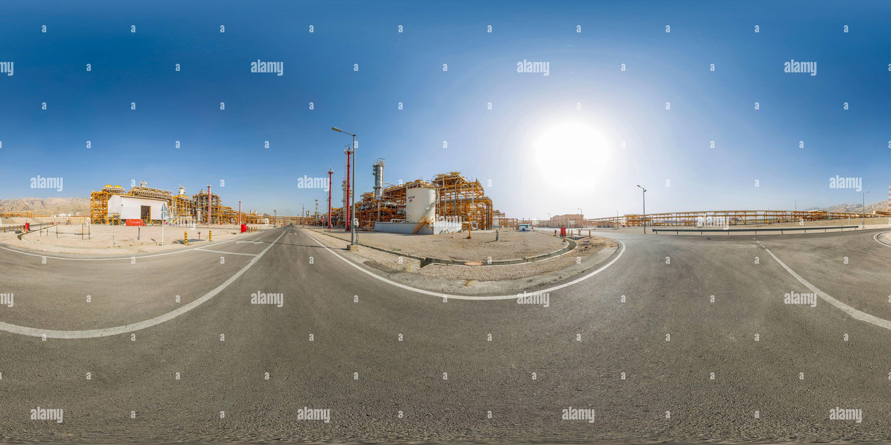 360° view of Ninth refinery of the South Pars Gas Complex - Alamy