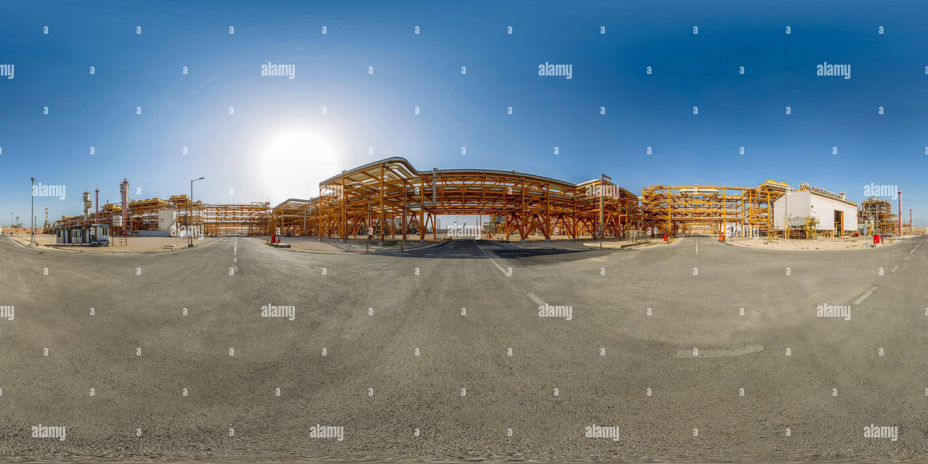 360° view of Ninth refinery of the South Pars Gas Complex - Alamy