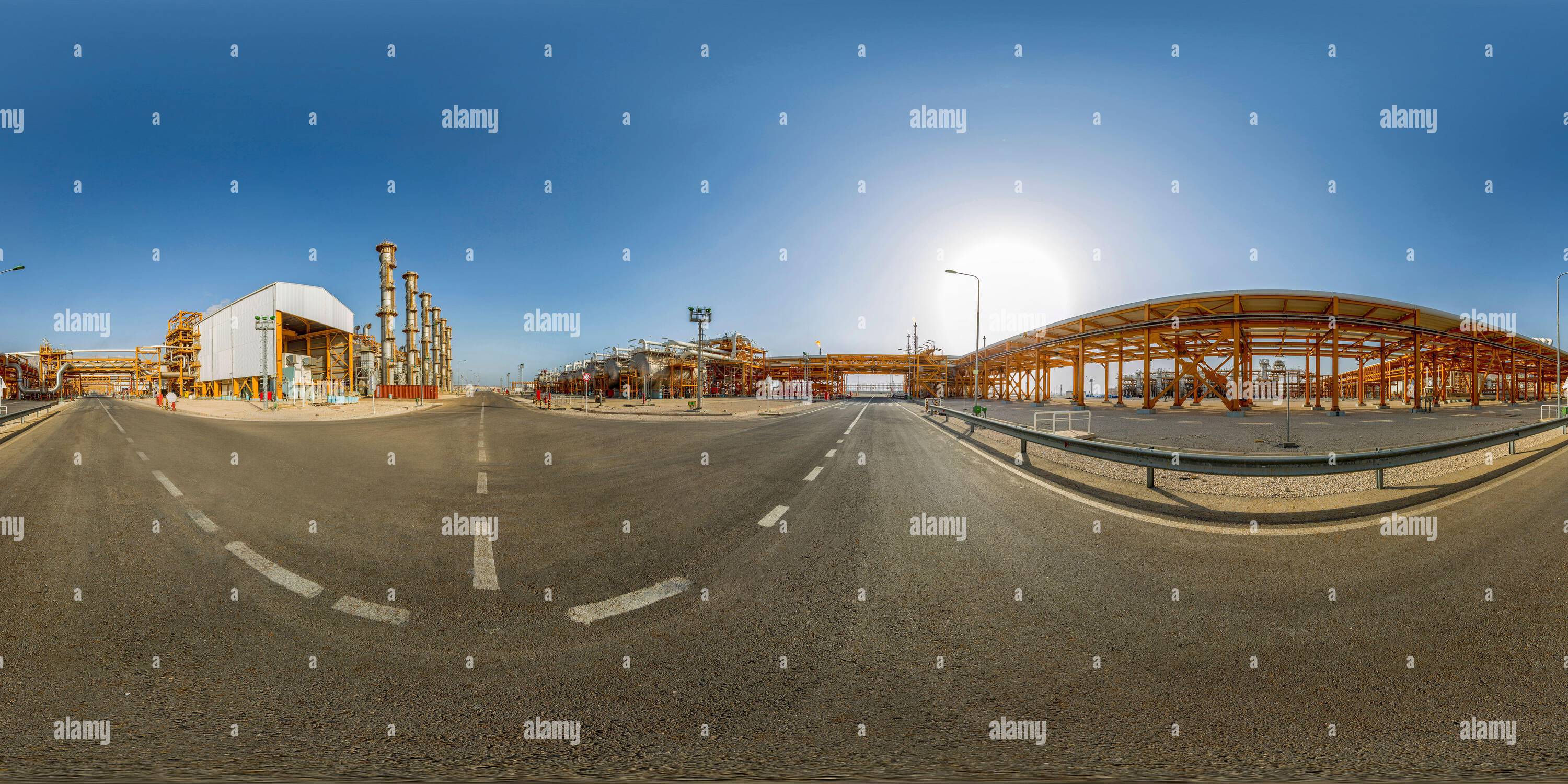 360° view of Ninth refinery of the South Pars Gas Complex - Alamy