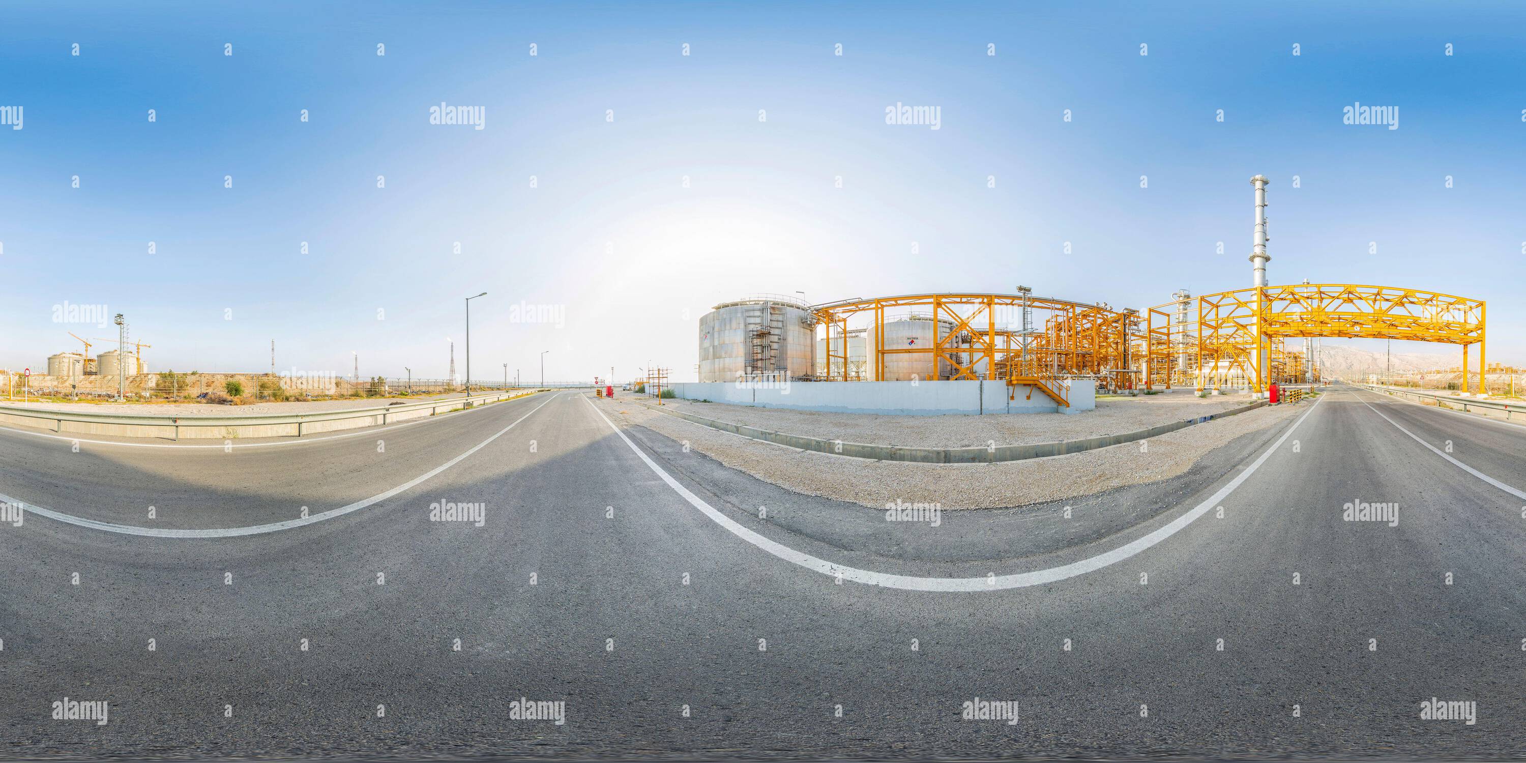 360° view of Ninth refinery of the South Pars Gas Complex - Alamy