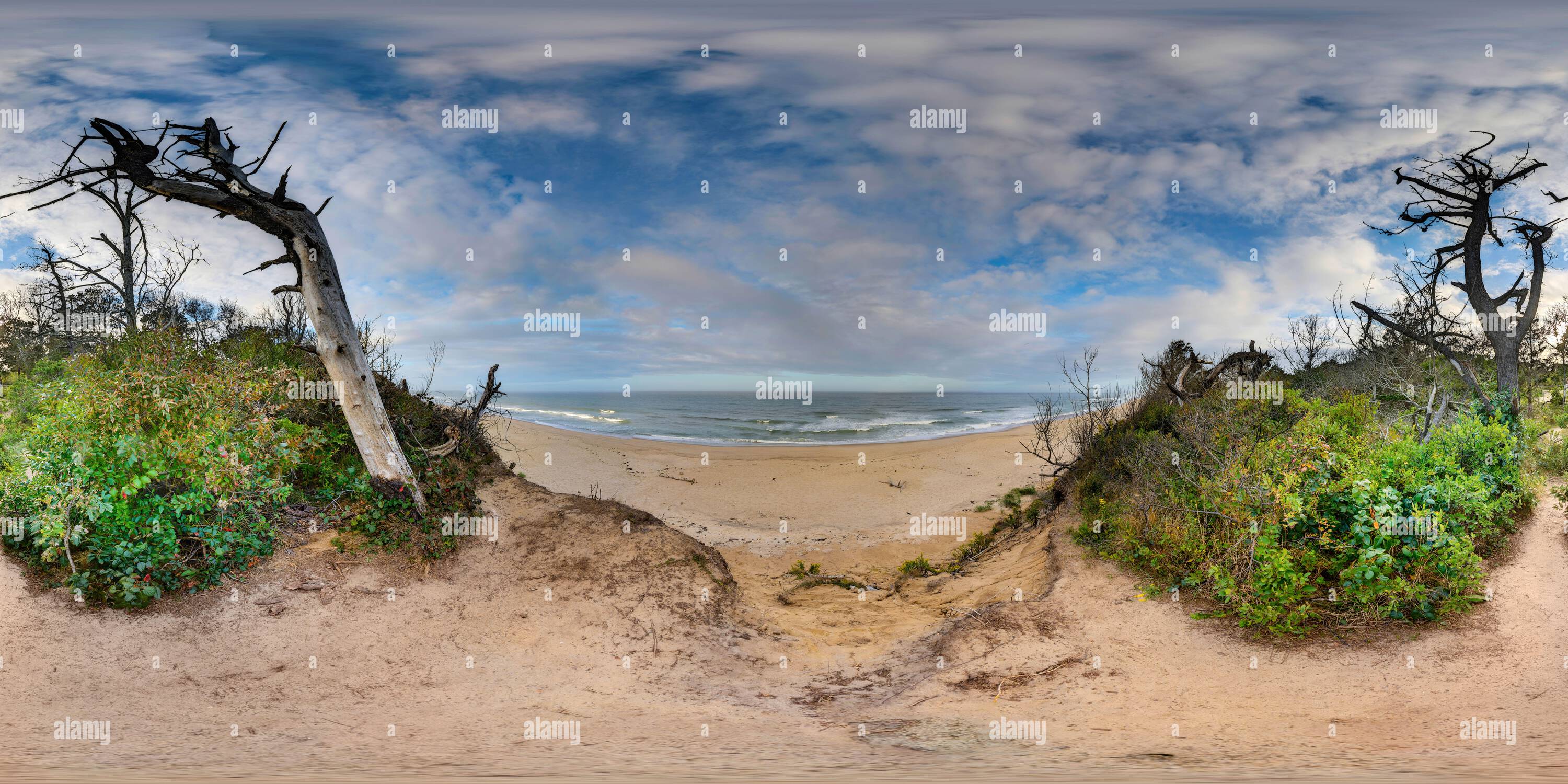 360° view of A Equirectangular panoramic, 360 VR of the Atlantic Ocean ...