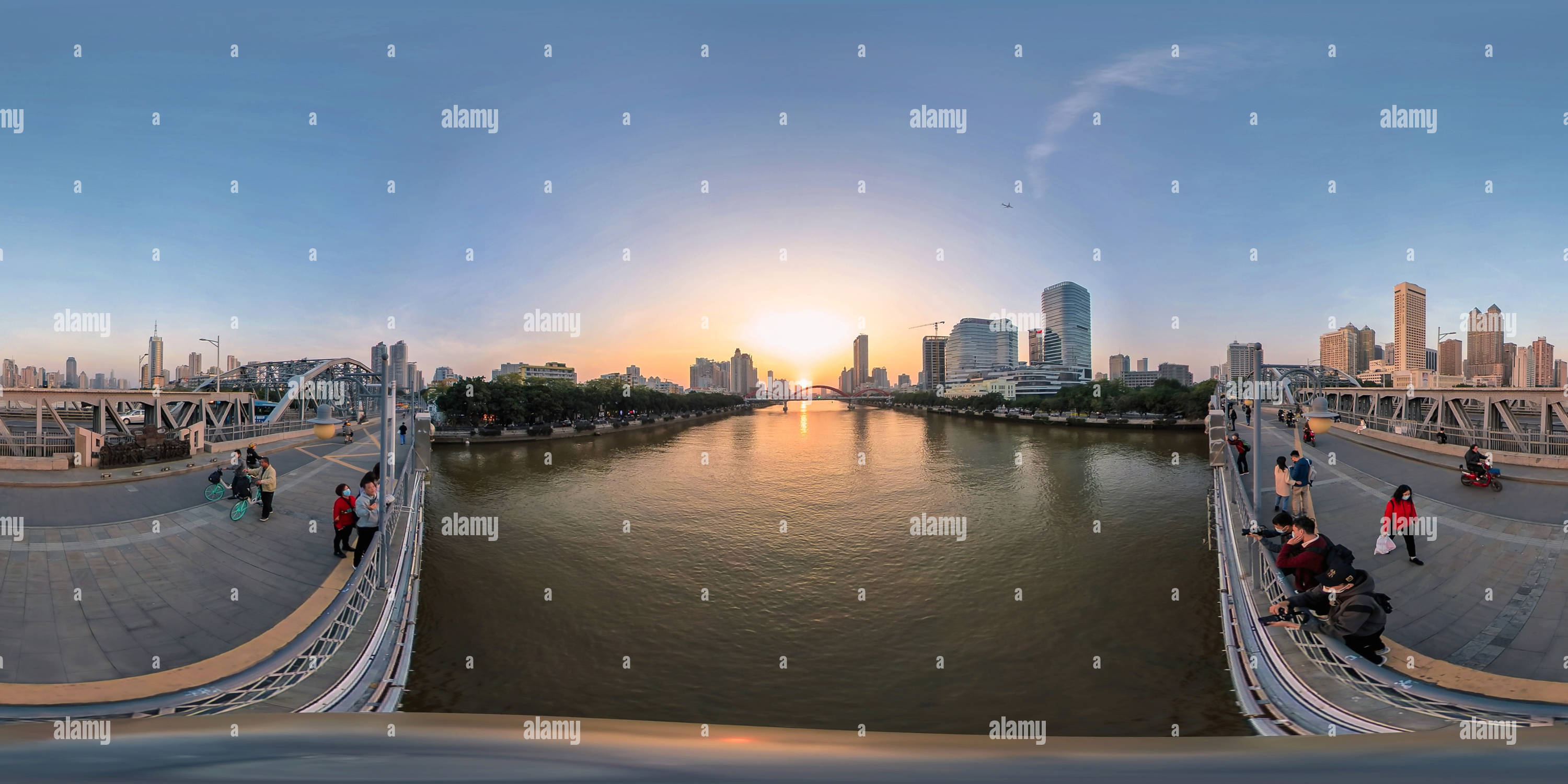 Haizhu bridge hi-res stock photography and images - Alamy