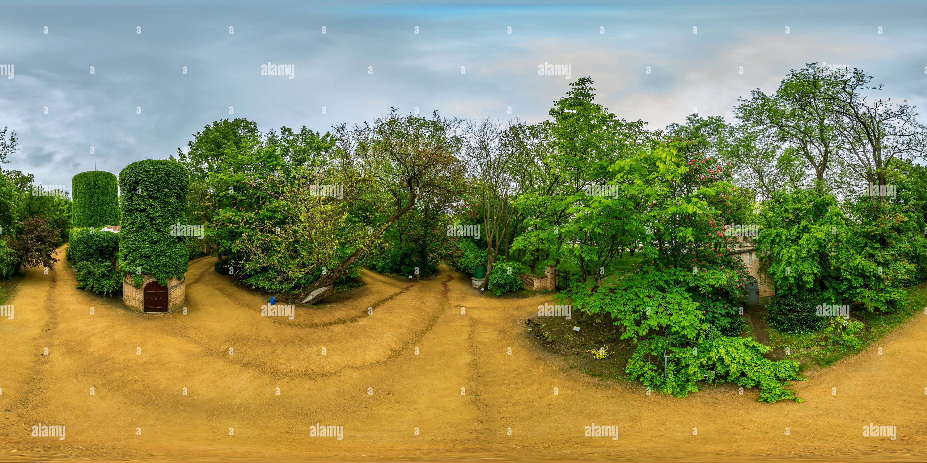 360° view of Ascania Nova — arboretum entrance - Alamy
