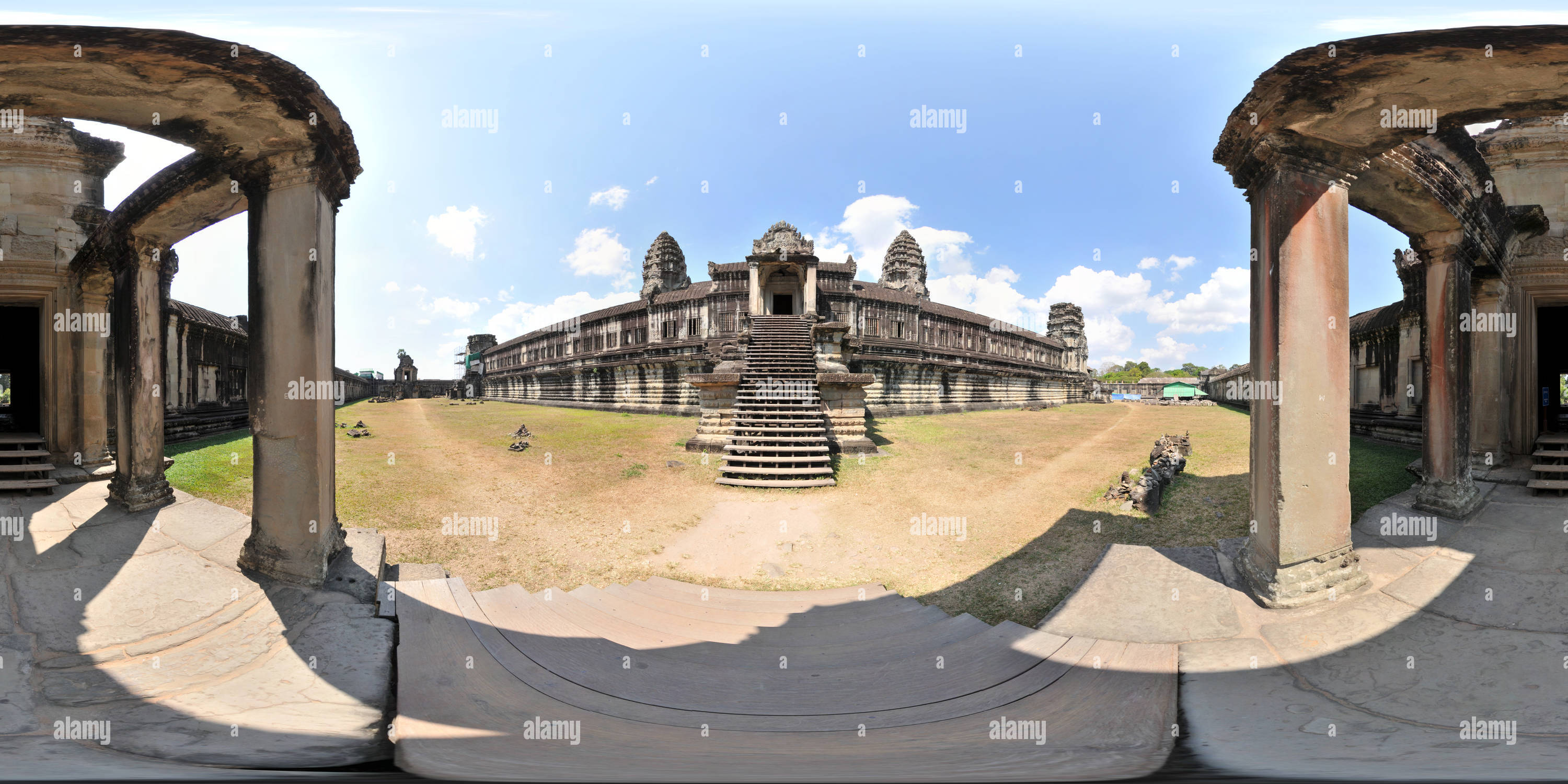 360 temples hi-res stock photography and images - Alamy