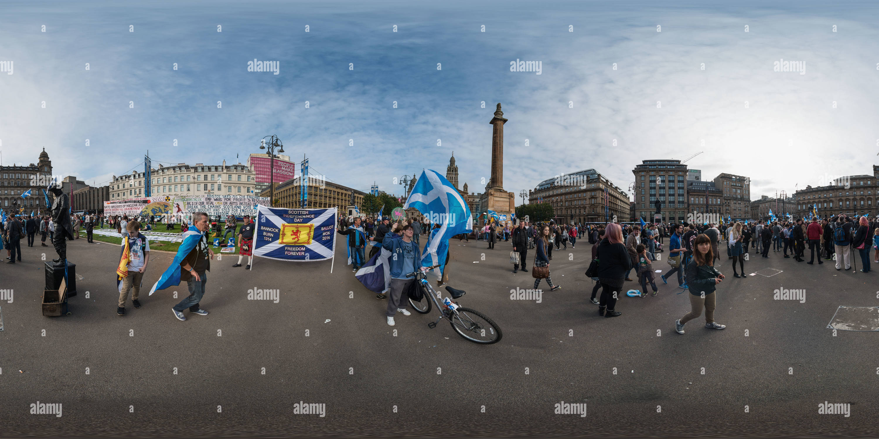 Glasgow george square panorama hi-res stock photography and images - Alamy
