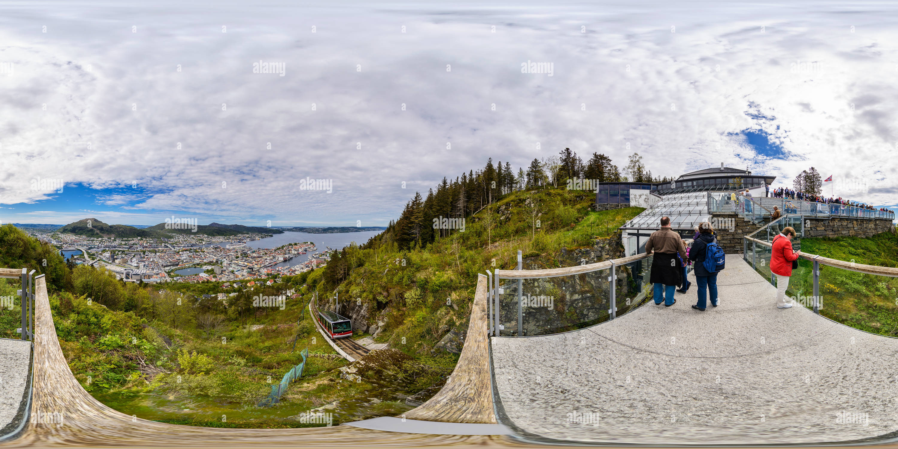 360° view of Bergen - Viewing plattform on Mount Foyen with the ...