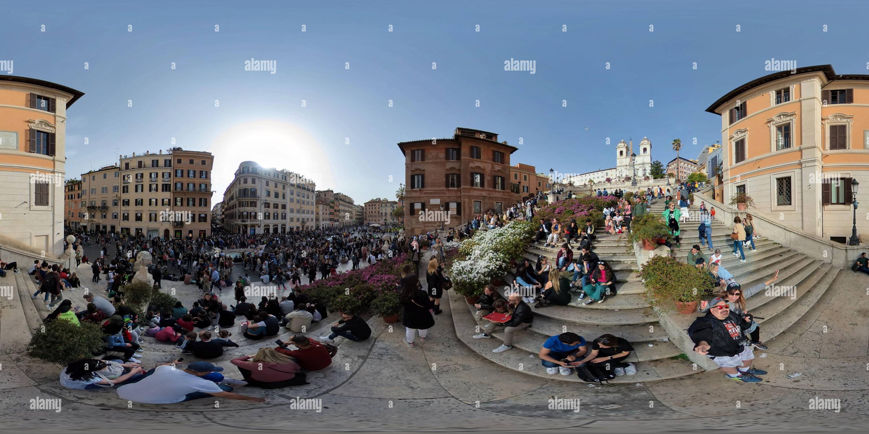 360° view of Crowds on the Spanish Steps in Rome, Italy - Alamy