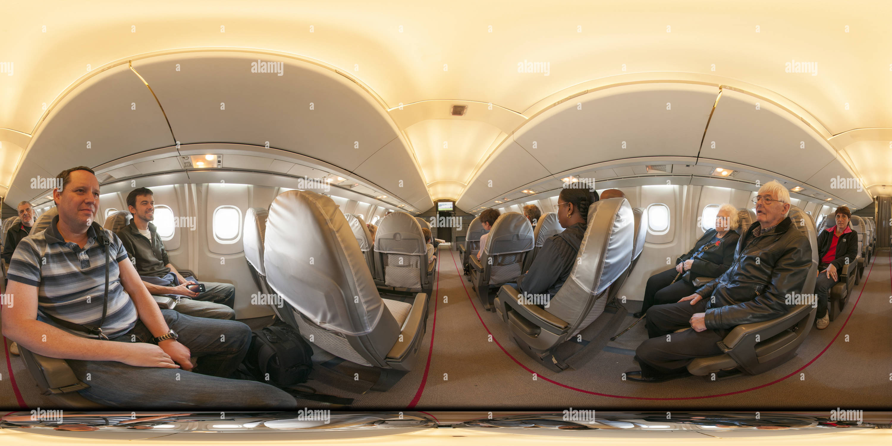 Concorde plane and interior hi-res stock photography and images - Alamy