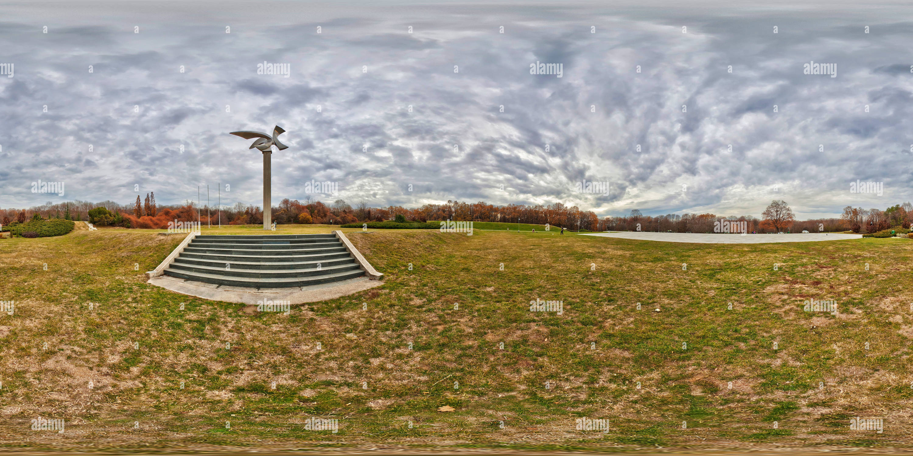 360° view of The Bird with the broken wings, Monument to nazi victims ...