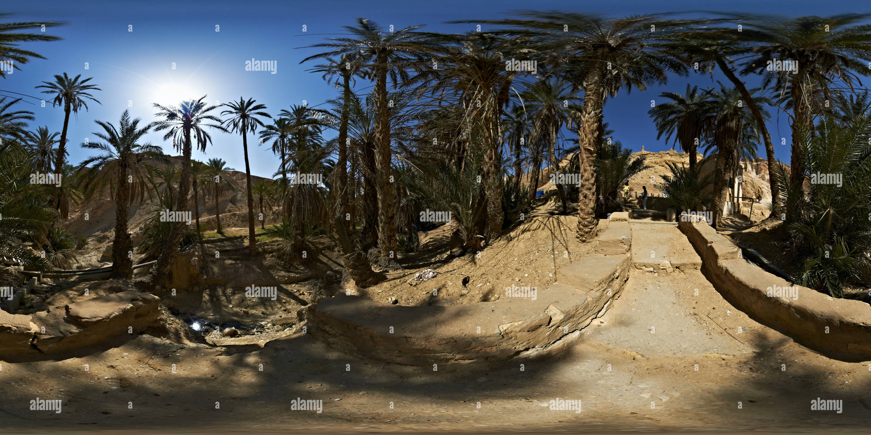 360° view of Chebika mountain oasis in eastern Tunisia - Alamy