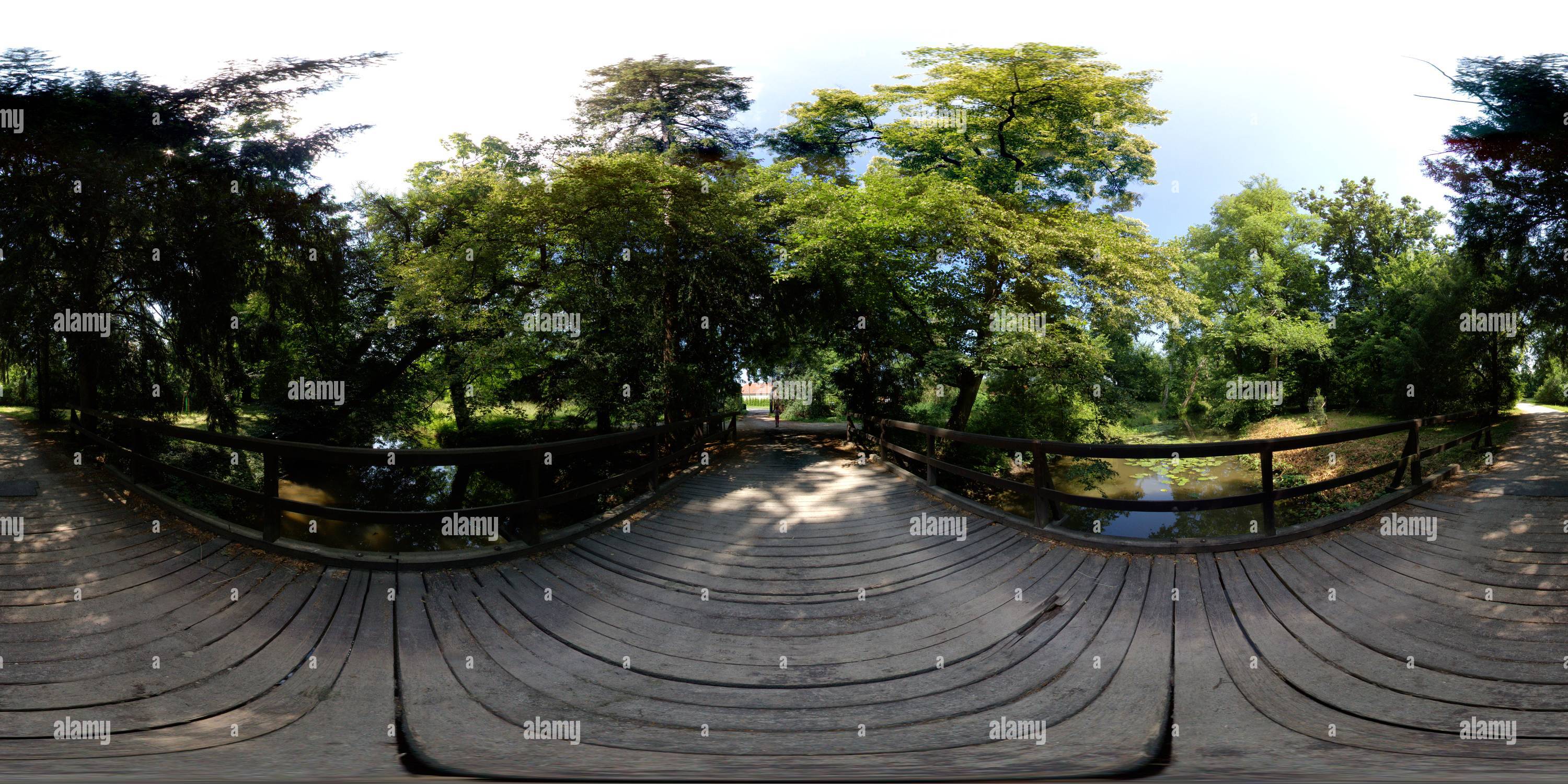 Zamecky park lednice hi-res stock photography and images - Alamy