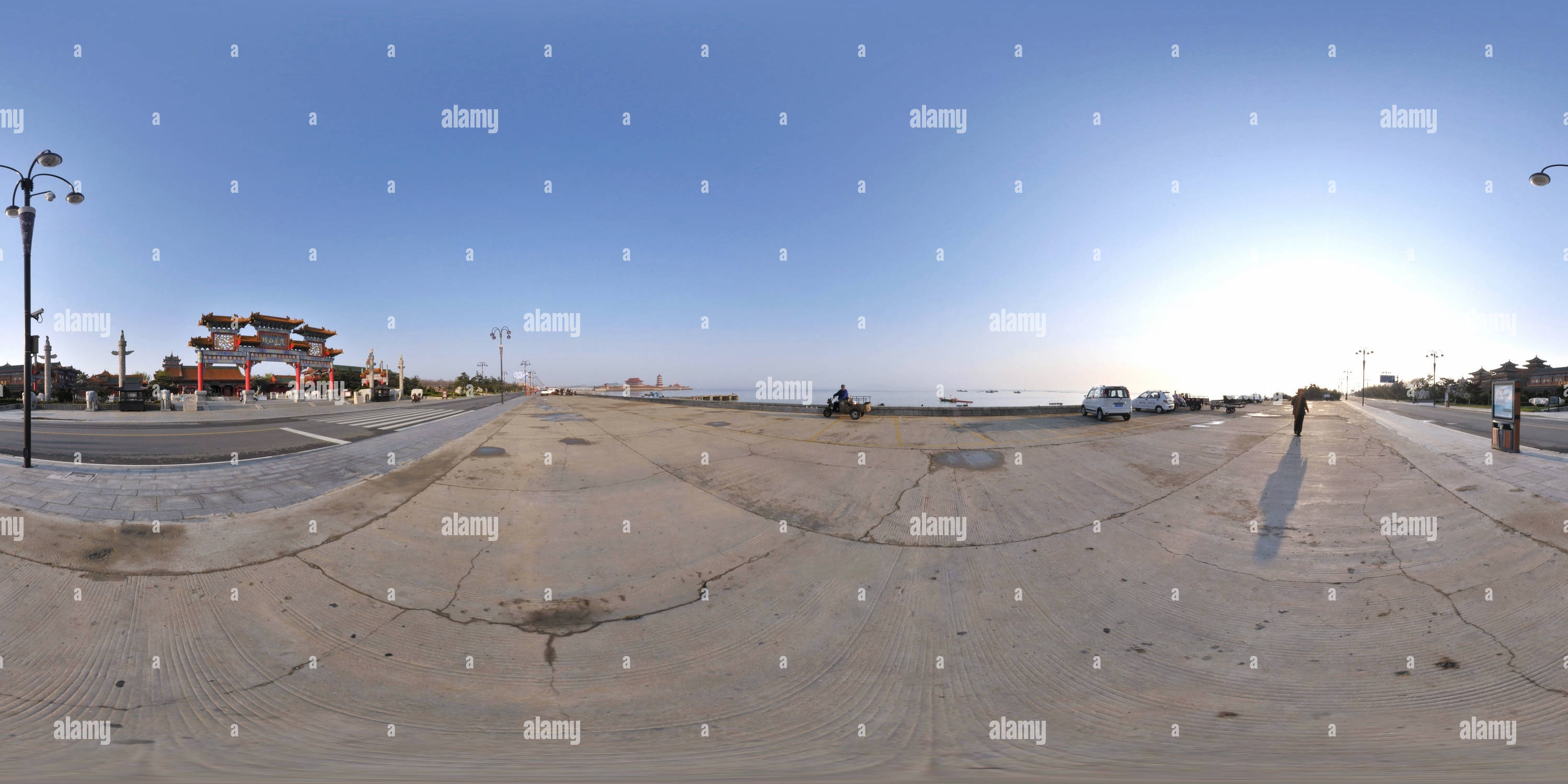 360° view of Penglai Binhai road (927) 滨海路 - Alamy