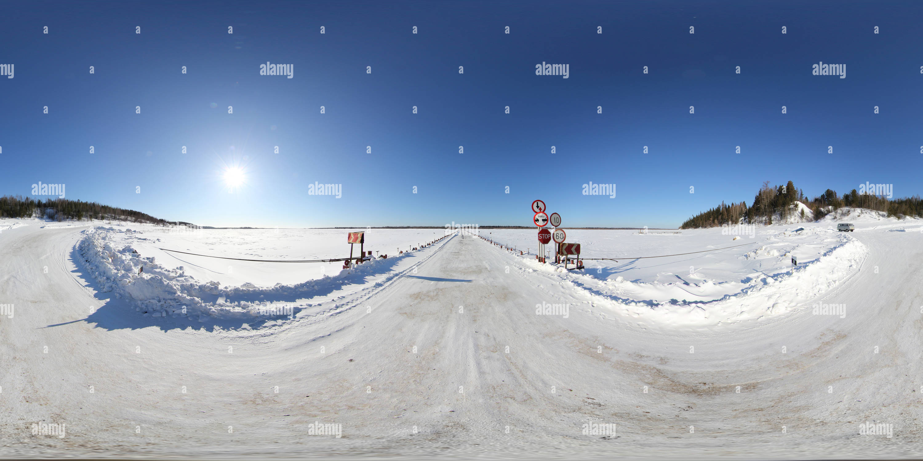 360° view of winter crossing, the River Pechora - Alamy