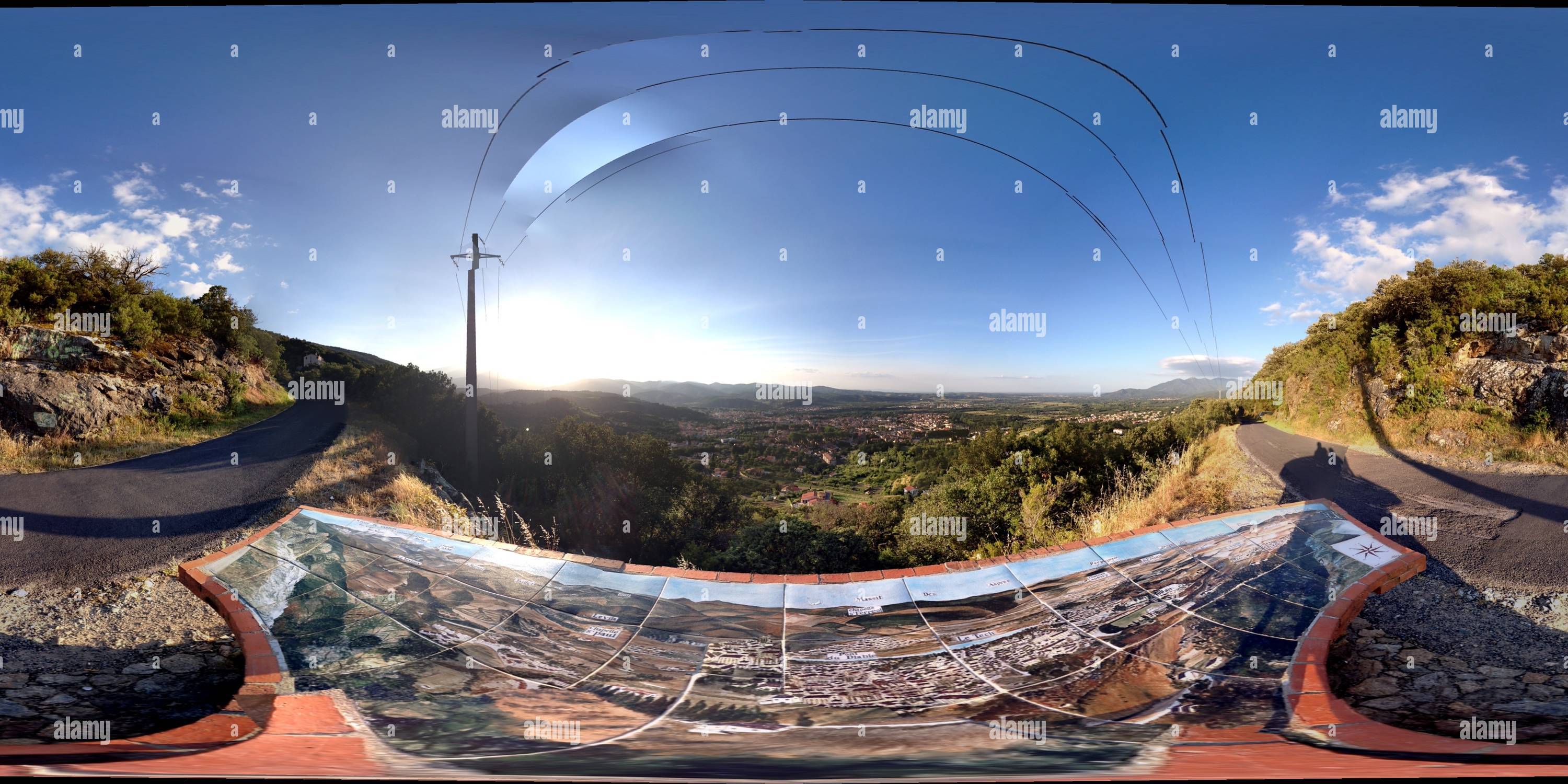360° view of Overlooking Ceret, France - Alamy