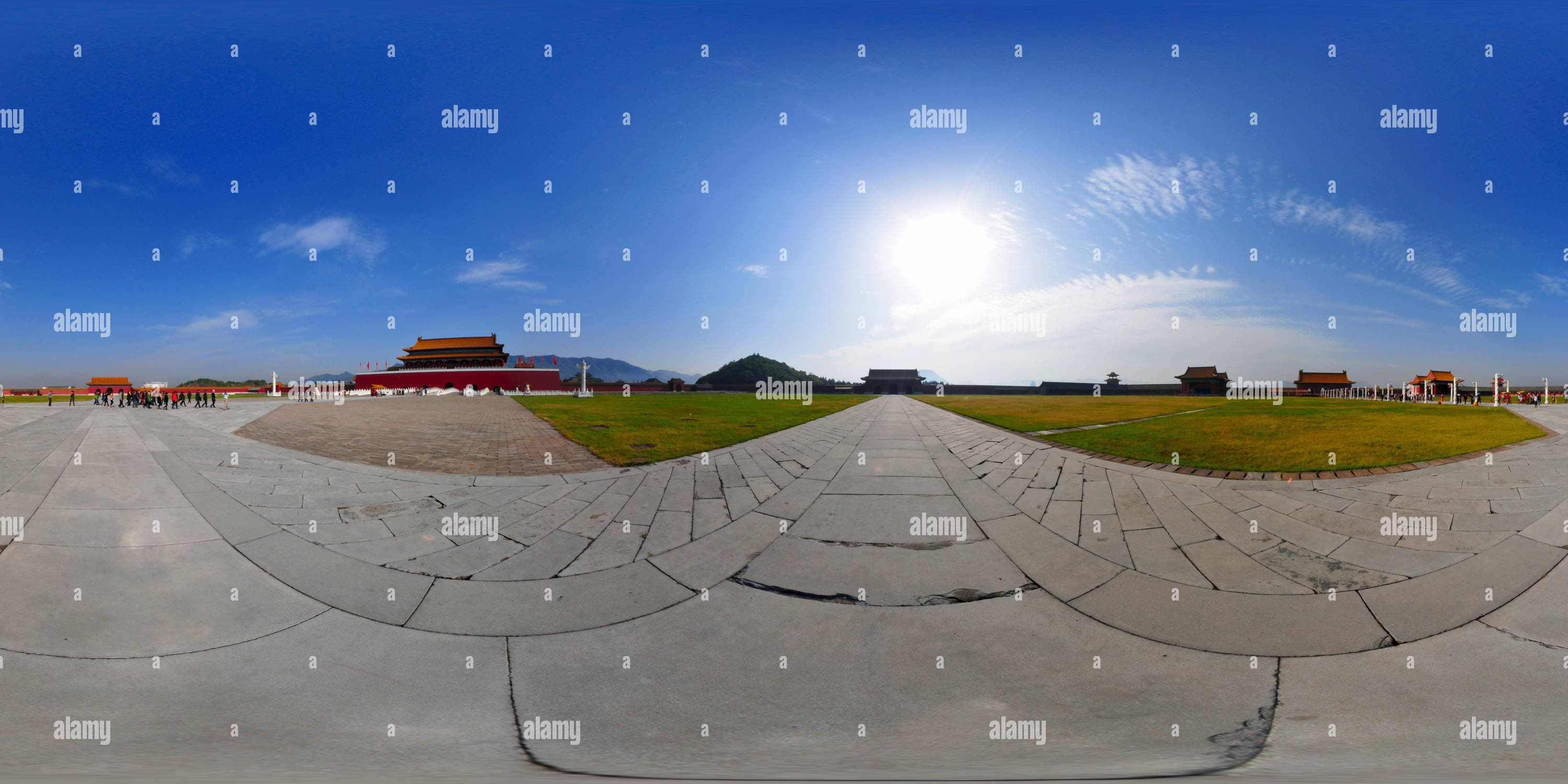 360° view of Cheng Tian gate Square 承天门广场 (457 - Alamy