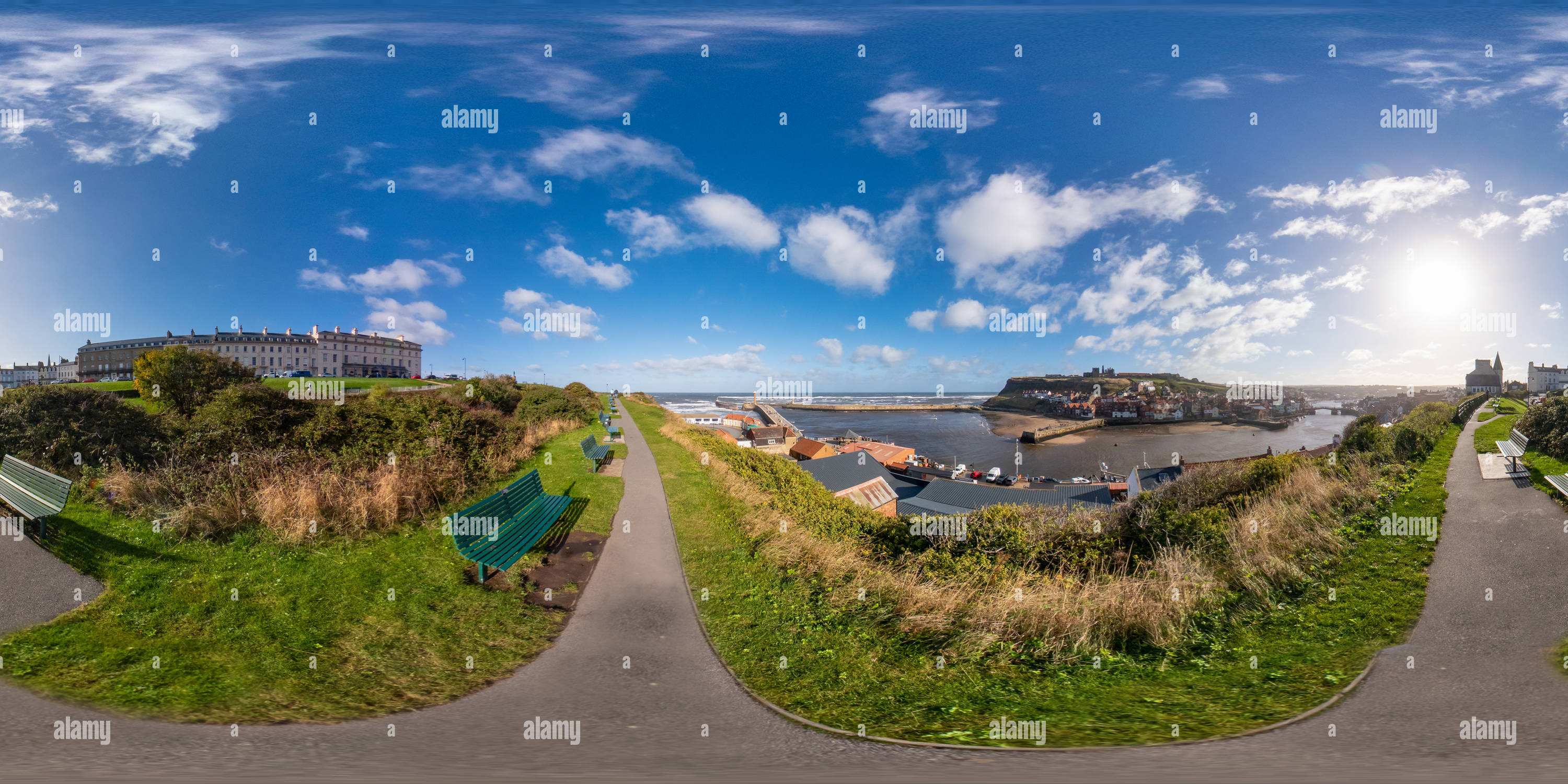 360° view of Whitby harbour and piers from the cliff top - Alamy